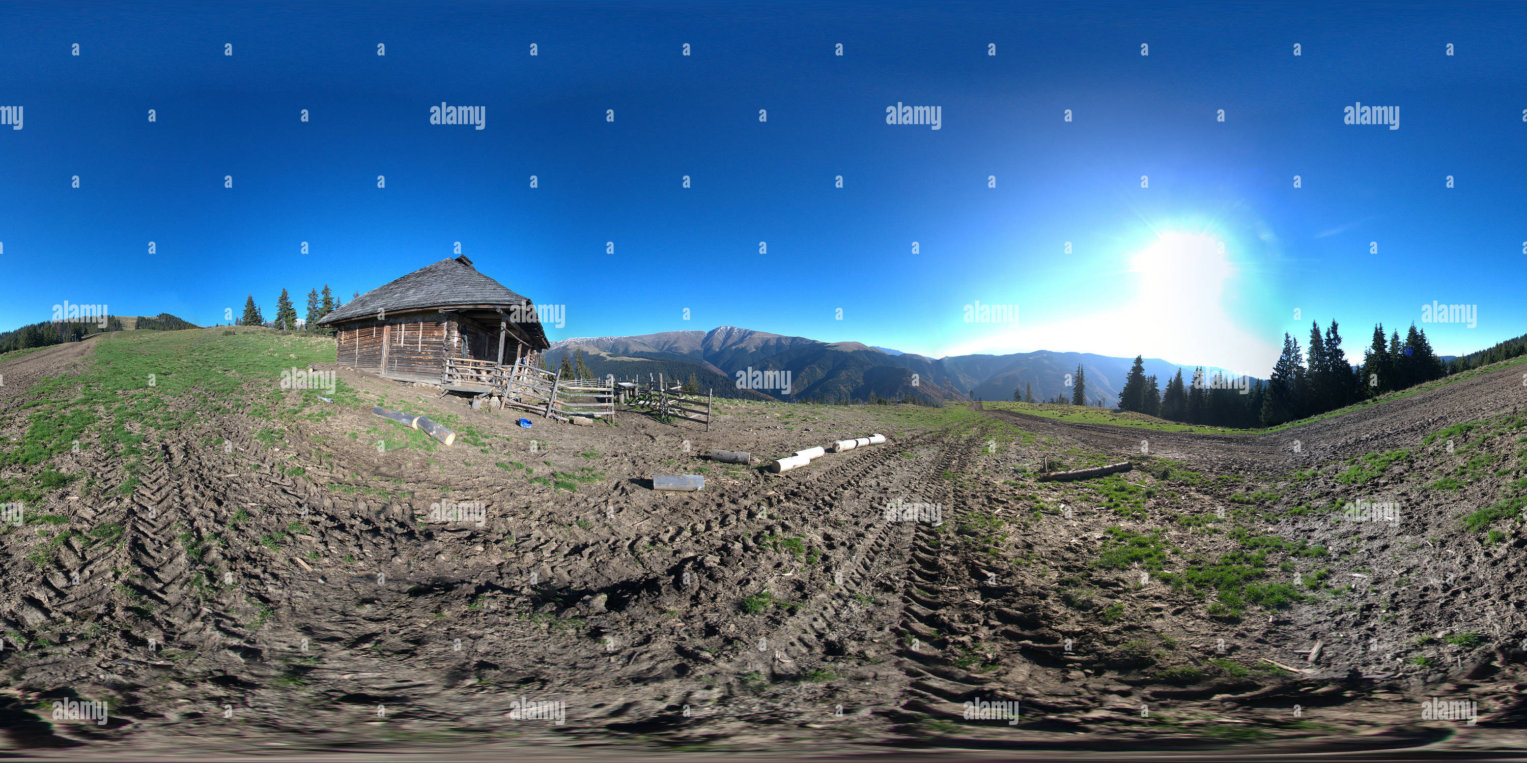360° view of Hiking in Iezer Papusa - Alamy