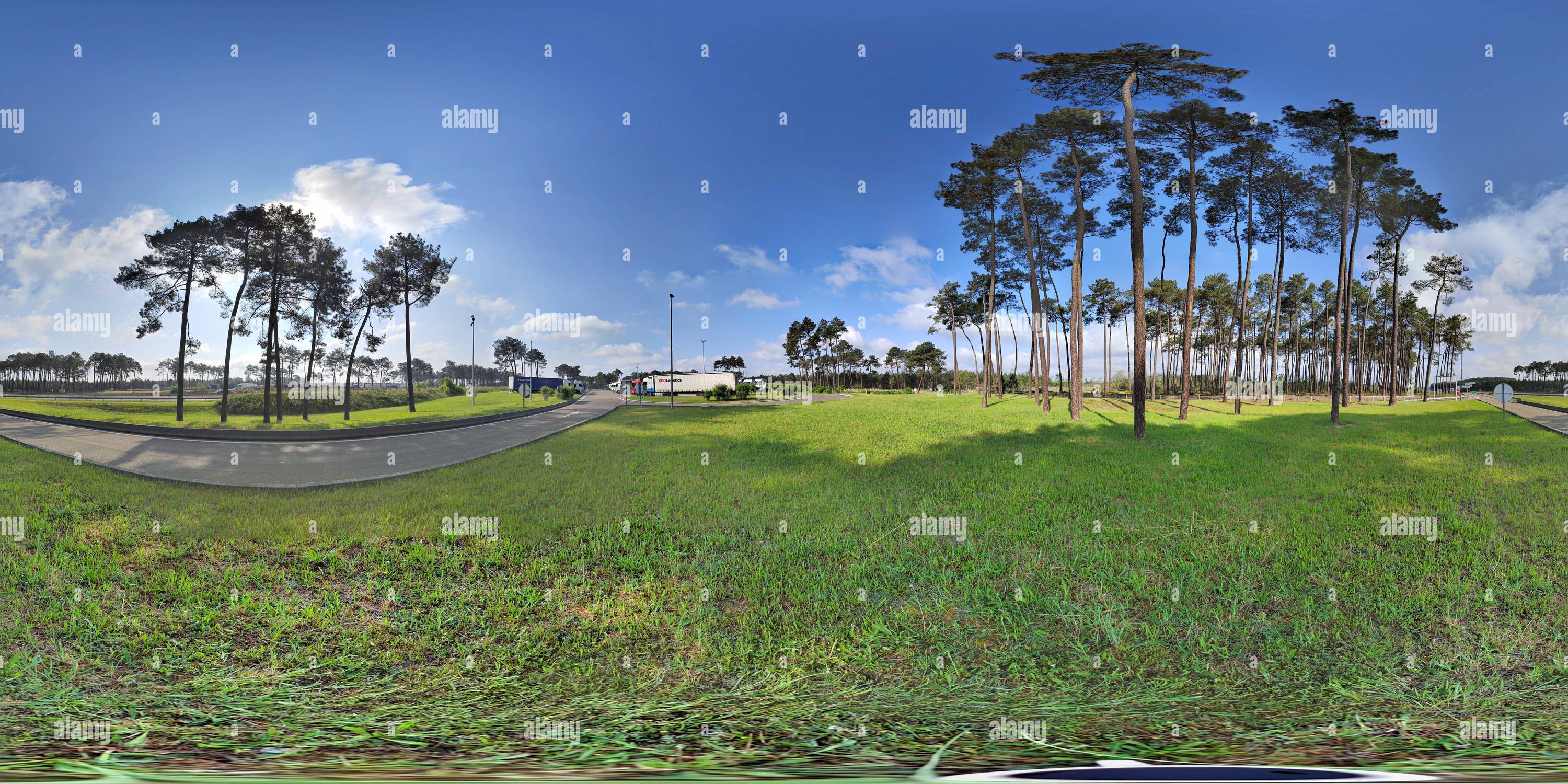 360° view of Aire Lugos ouest , A63 , France - Alamy