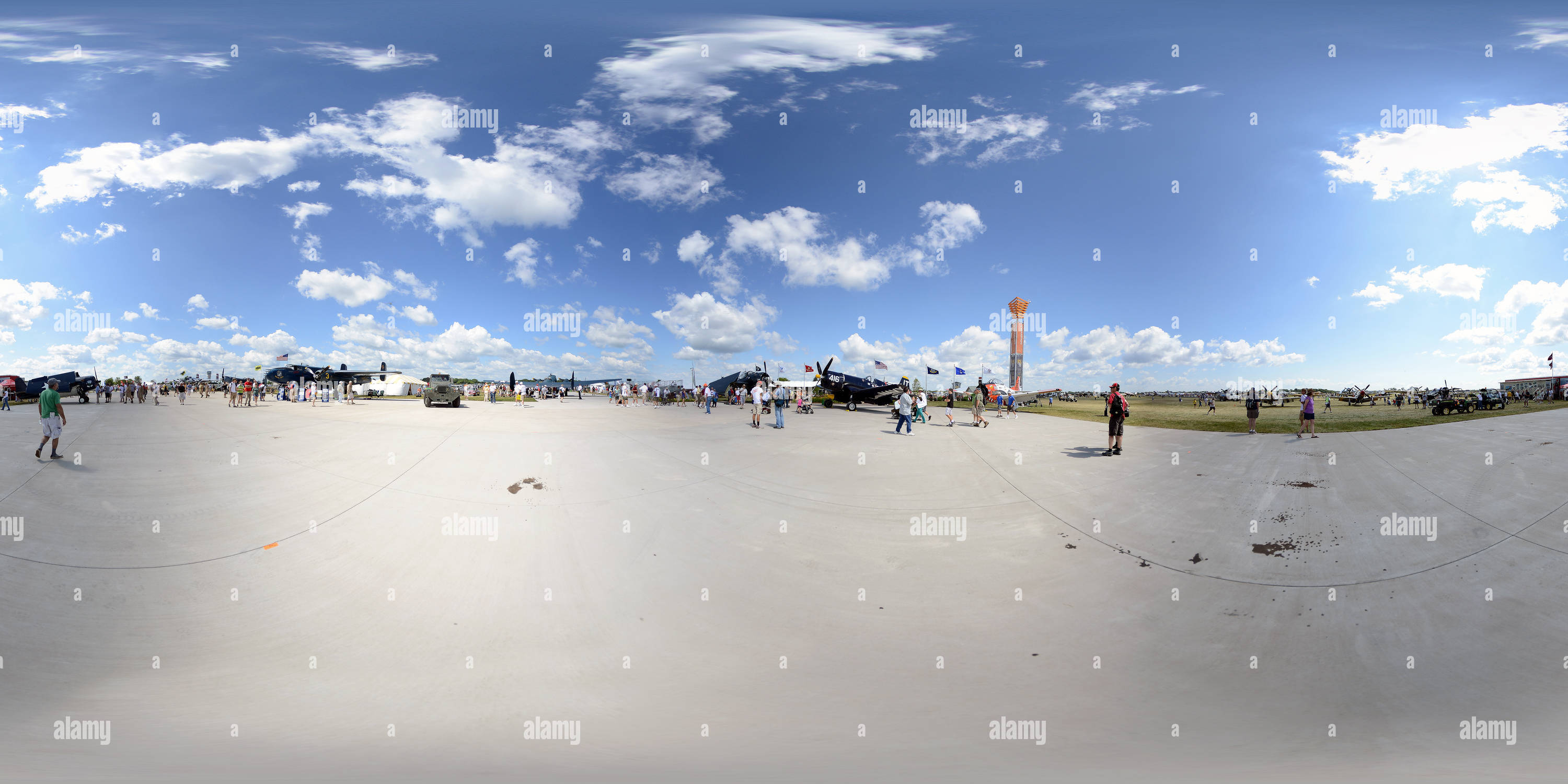 Oshkosh wisconsin eaa airventure airplane air show hi-res stock ...