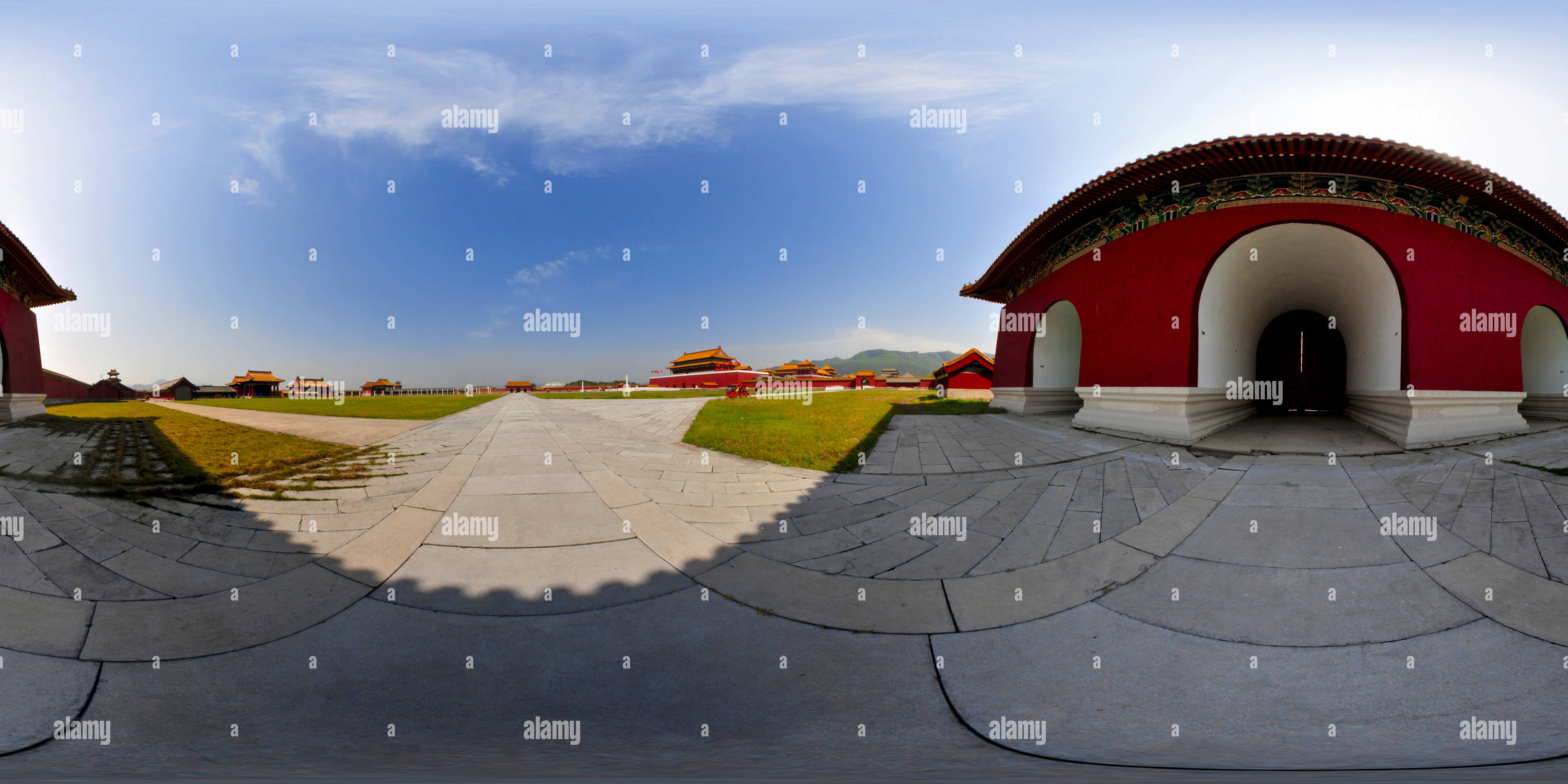 360° view of Ming Qing palace garden, ChangAn left door 长安左门 (756 - Alamy