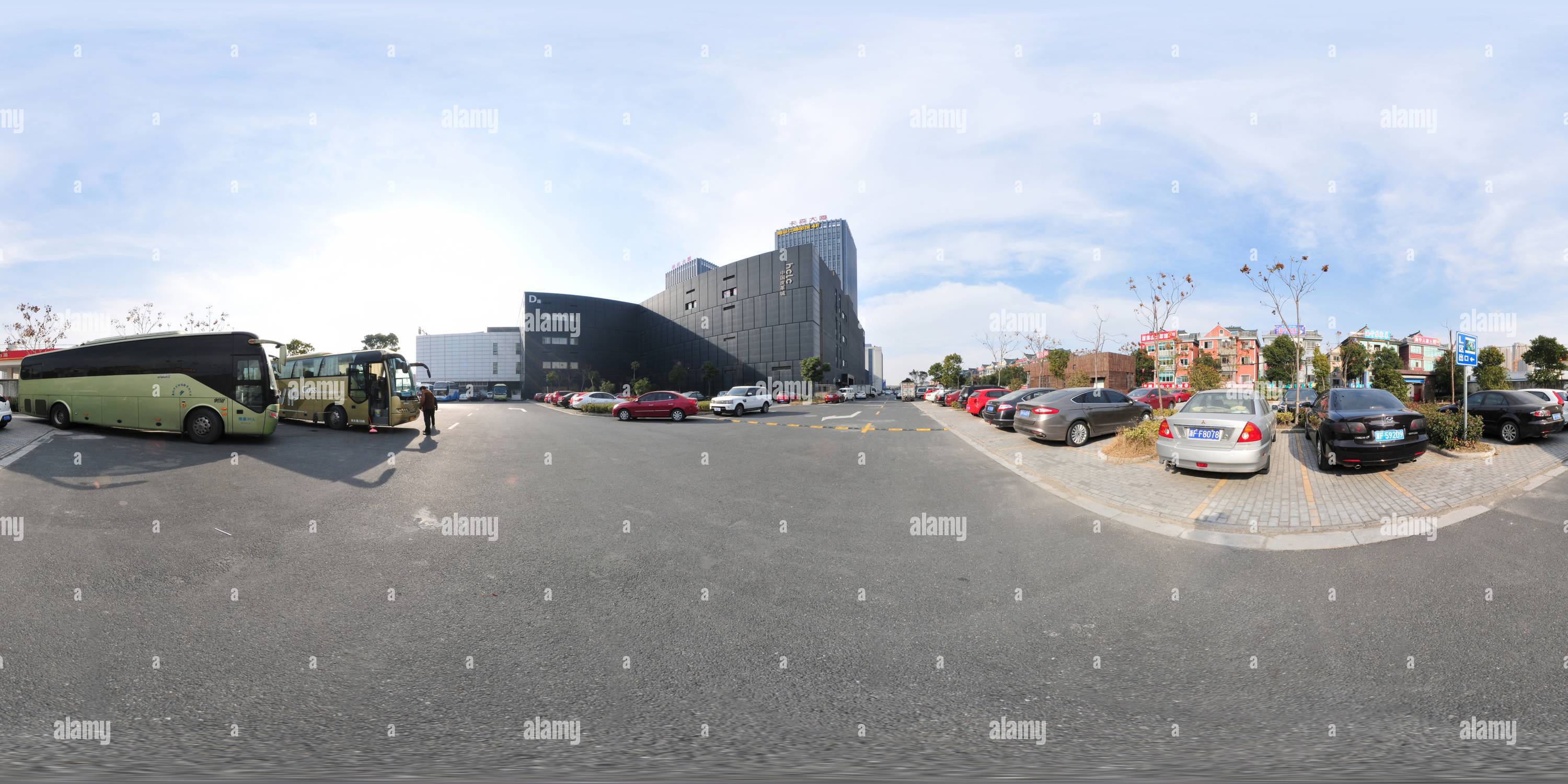 360° view of The city of Haining leather (037) D裘皮广场 - Alamy