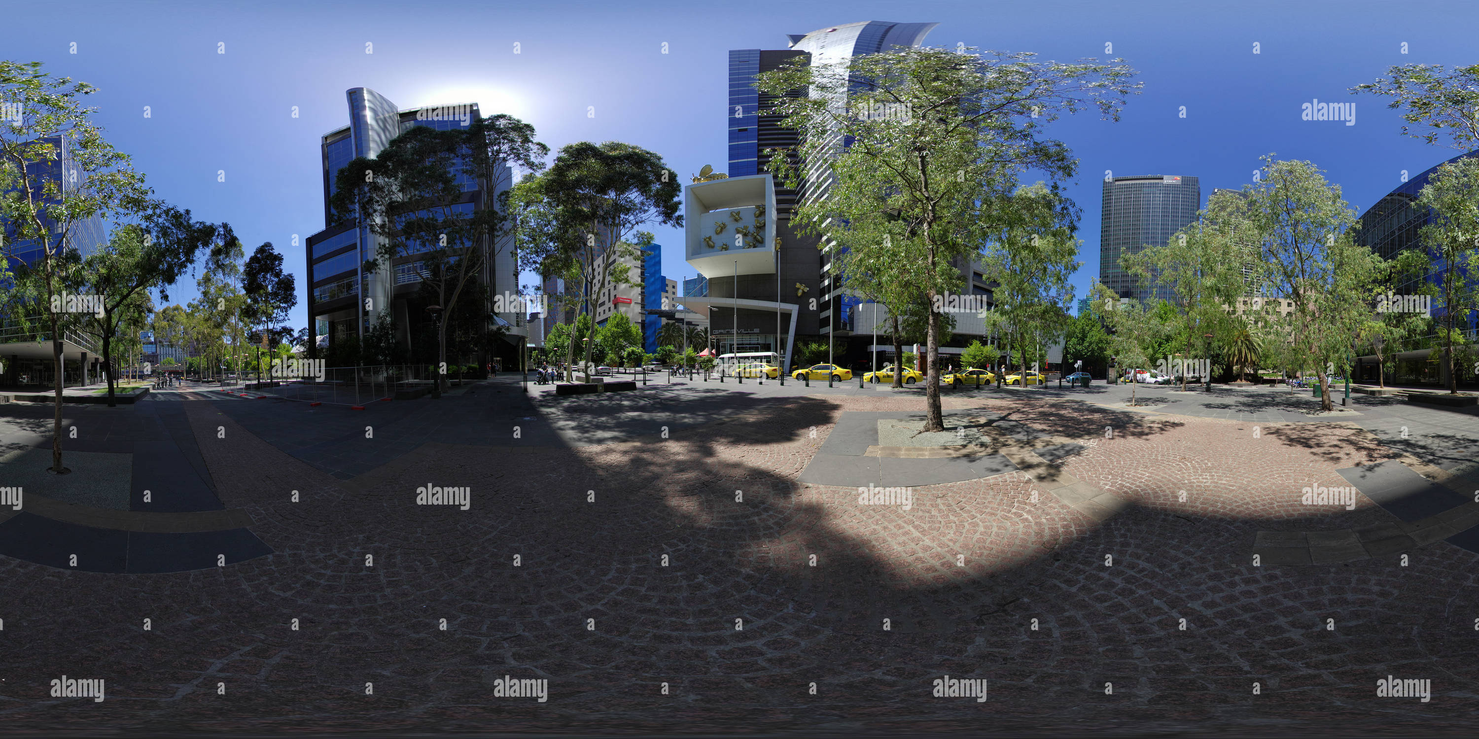 360° view of Riverside Quay with Eureka Tower in Melbourne - Alamy
