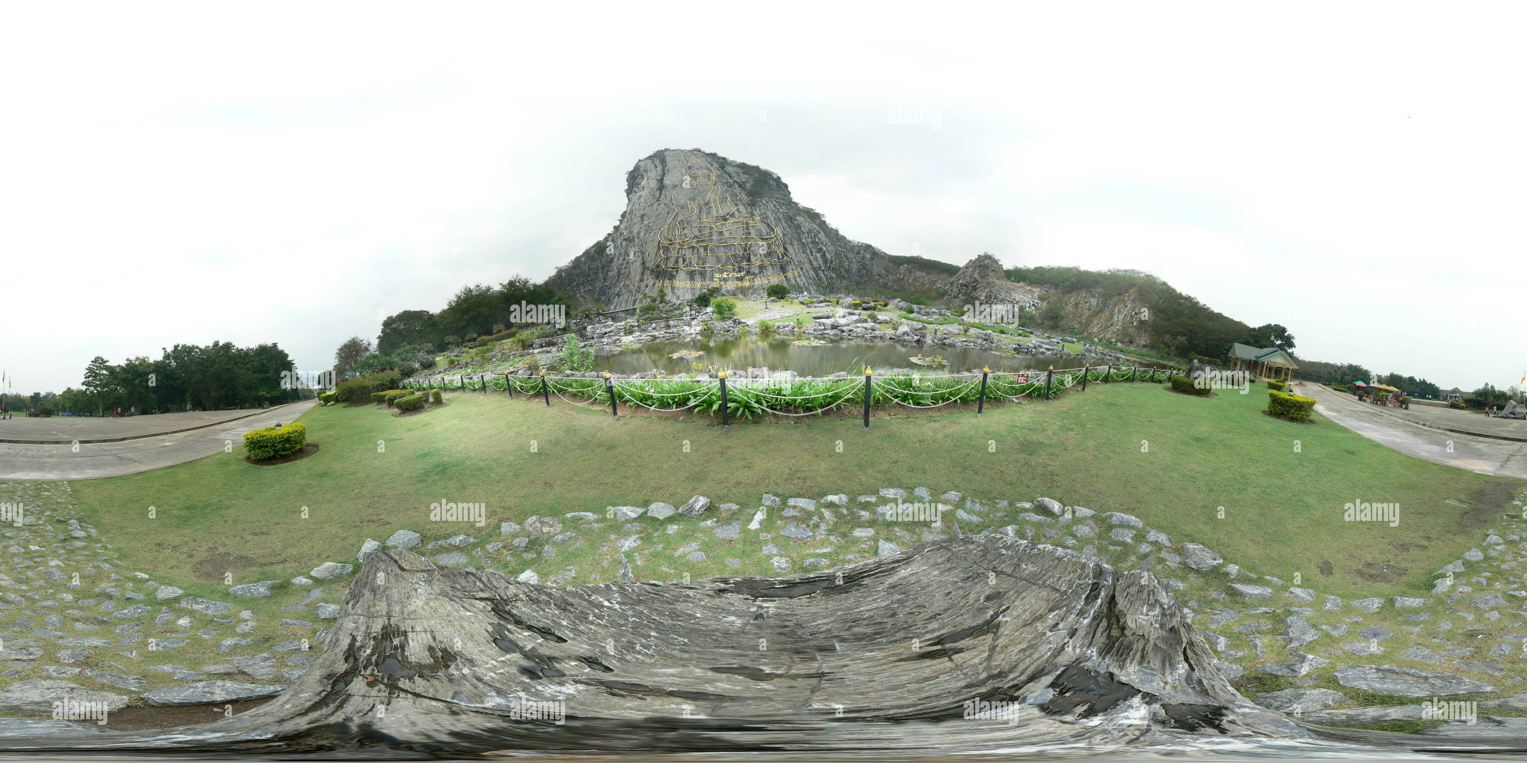 Chi chan buddha hi-res stock photography and images - Alamy