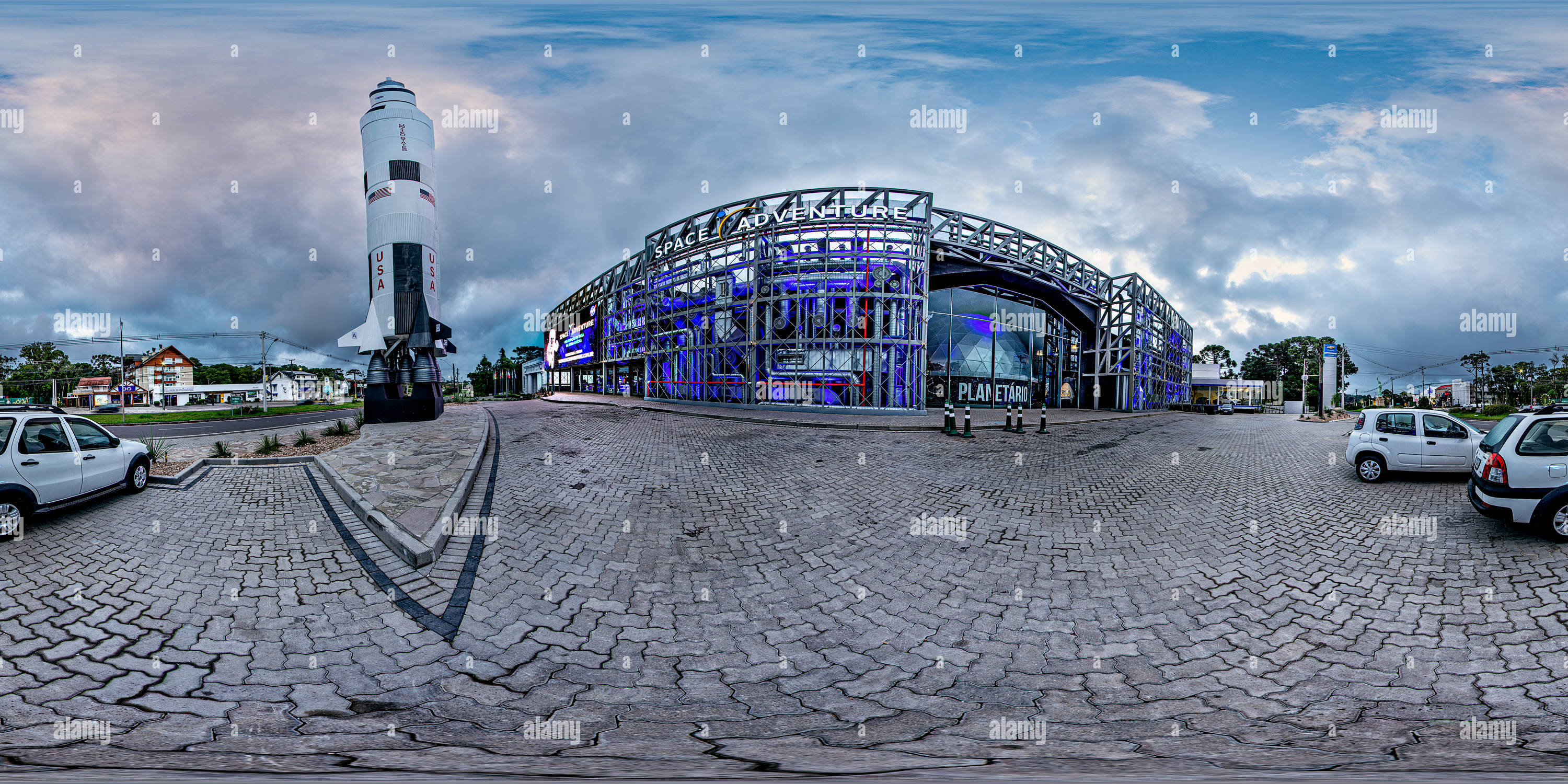 360° view of Space Adventure tourist attraction - Alamy
