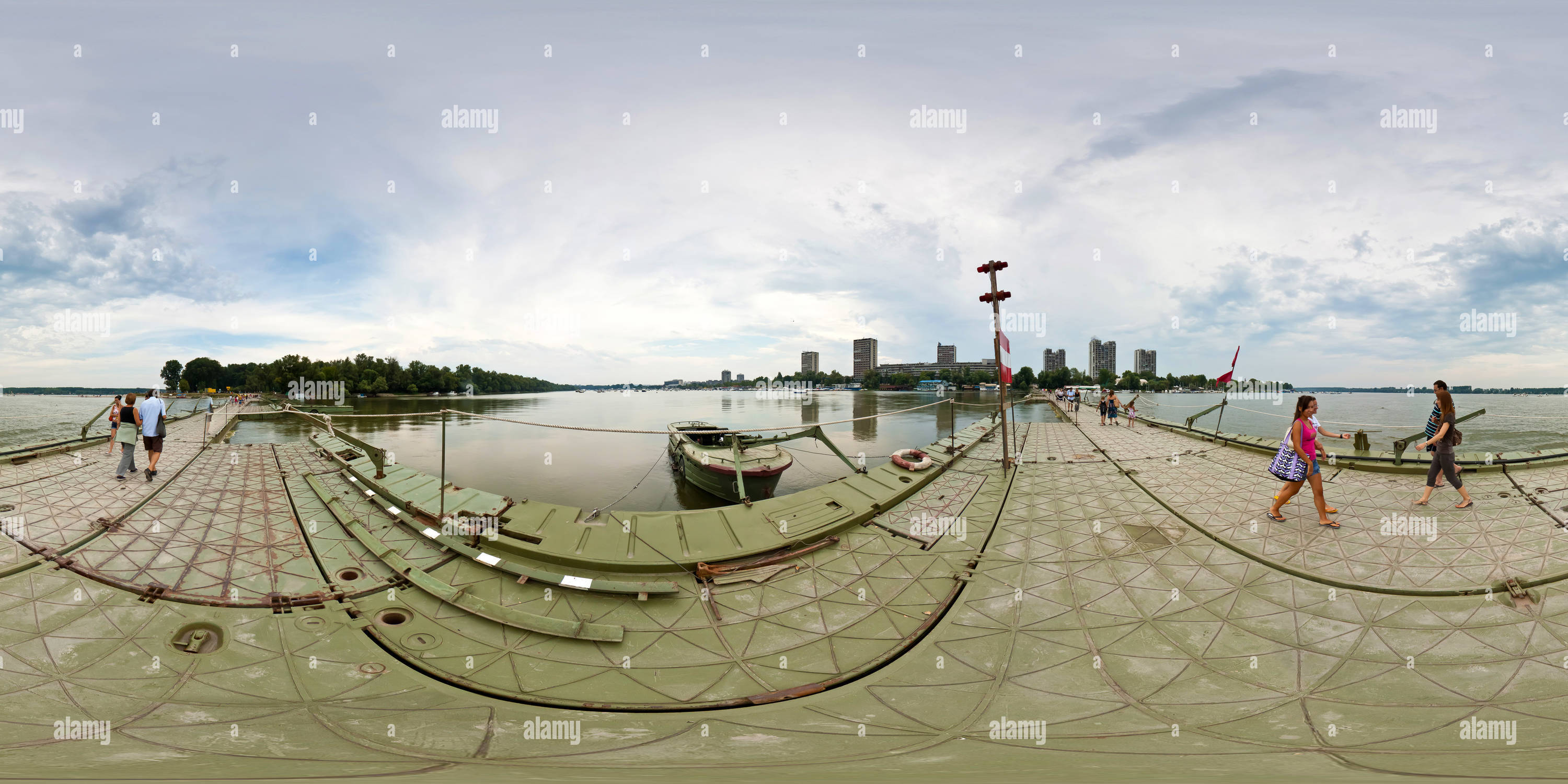 360° view of Lido Pontonski Most, Zemun - Alamy
