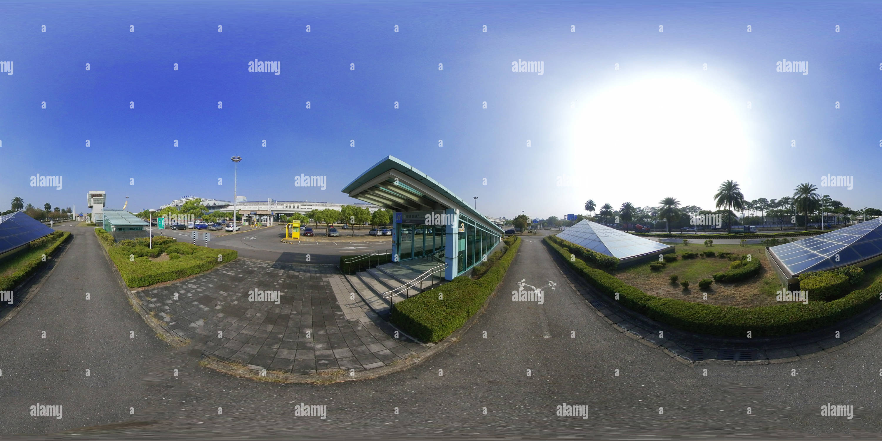 360° view of Kaohsiung MRT Red Line Kaohsiung International Airport ...