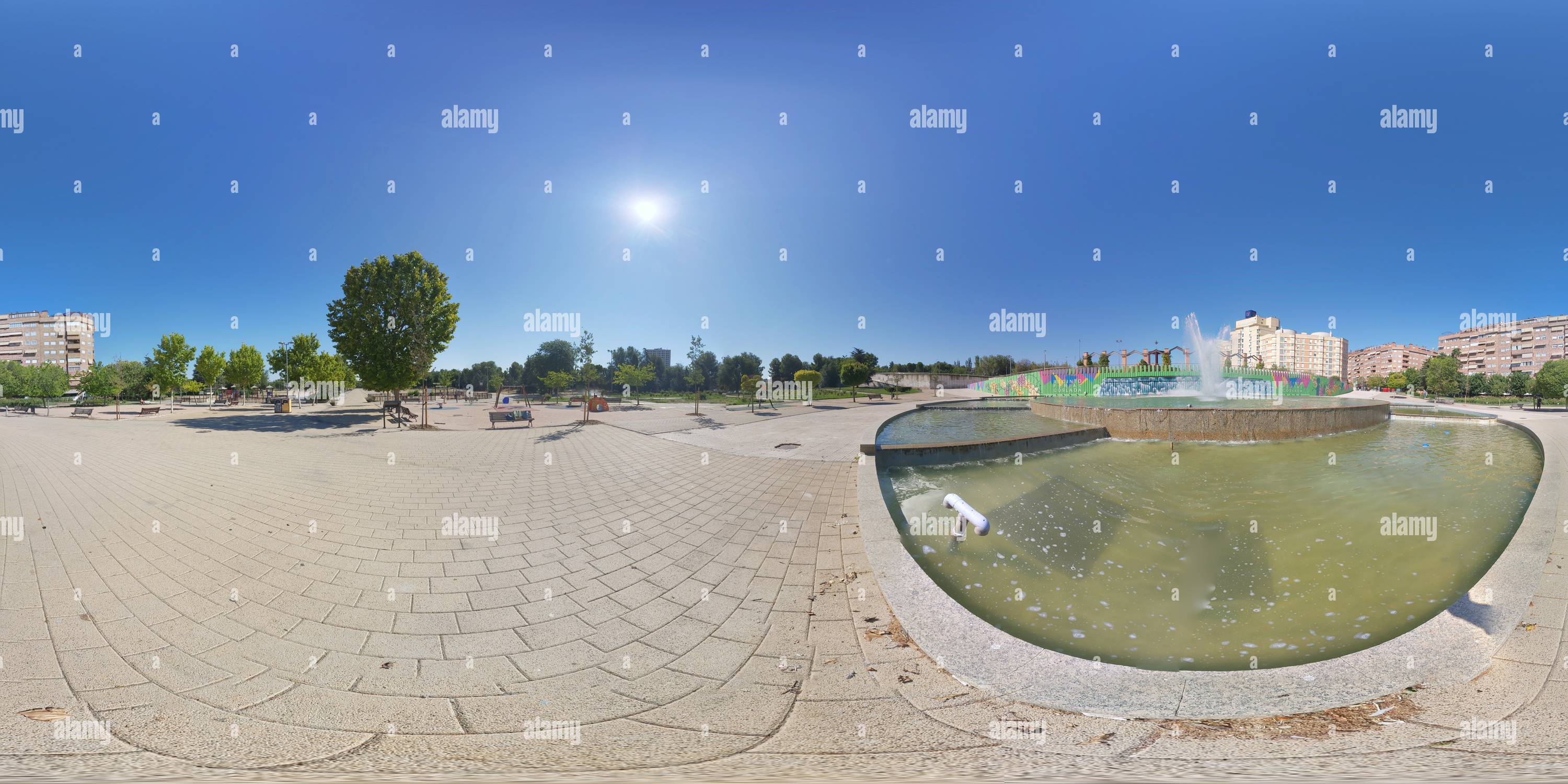 360° view of La Puerta de la Estrella, Coslada, Madrid, Spain - Alamy