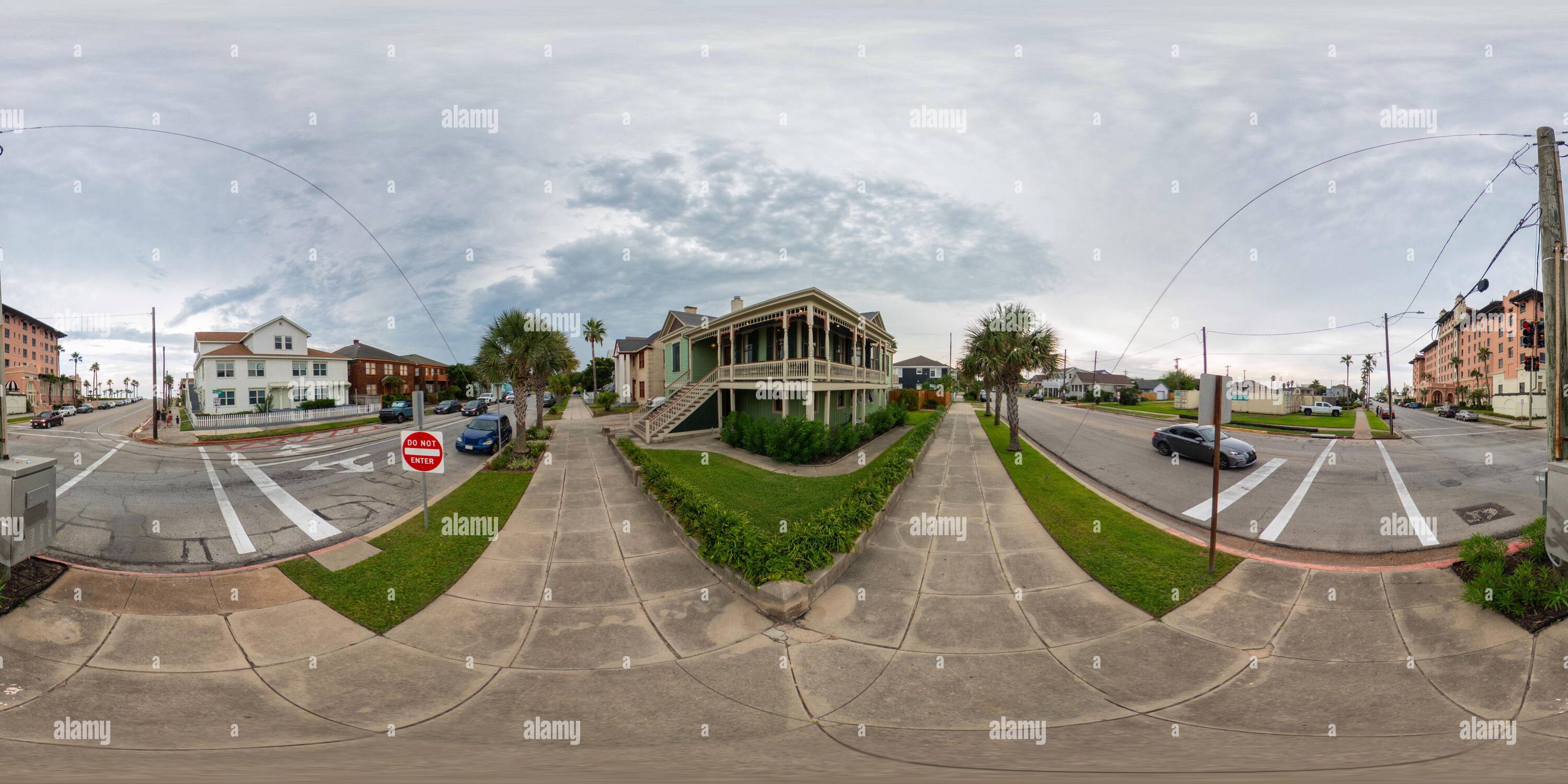360° view of 360 equirectangular photo residential homes on Galveston ...