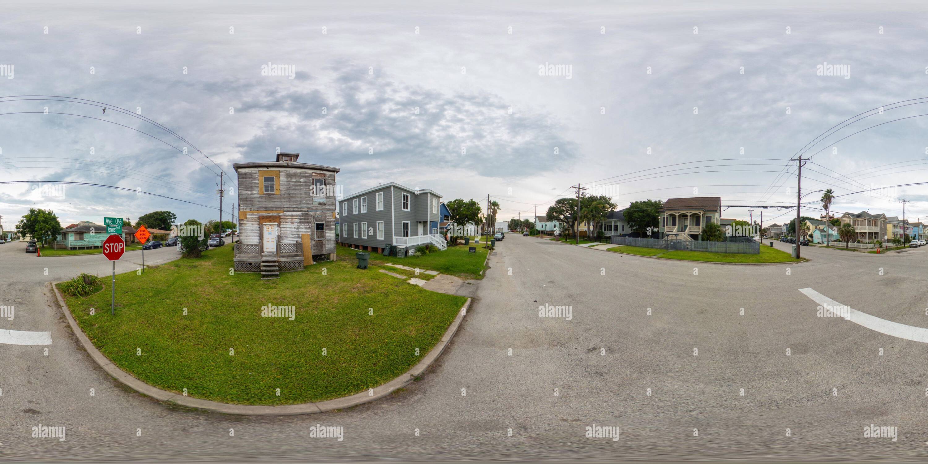 360° view of 360 equirectangular photo residential homes on Galveston ...