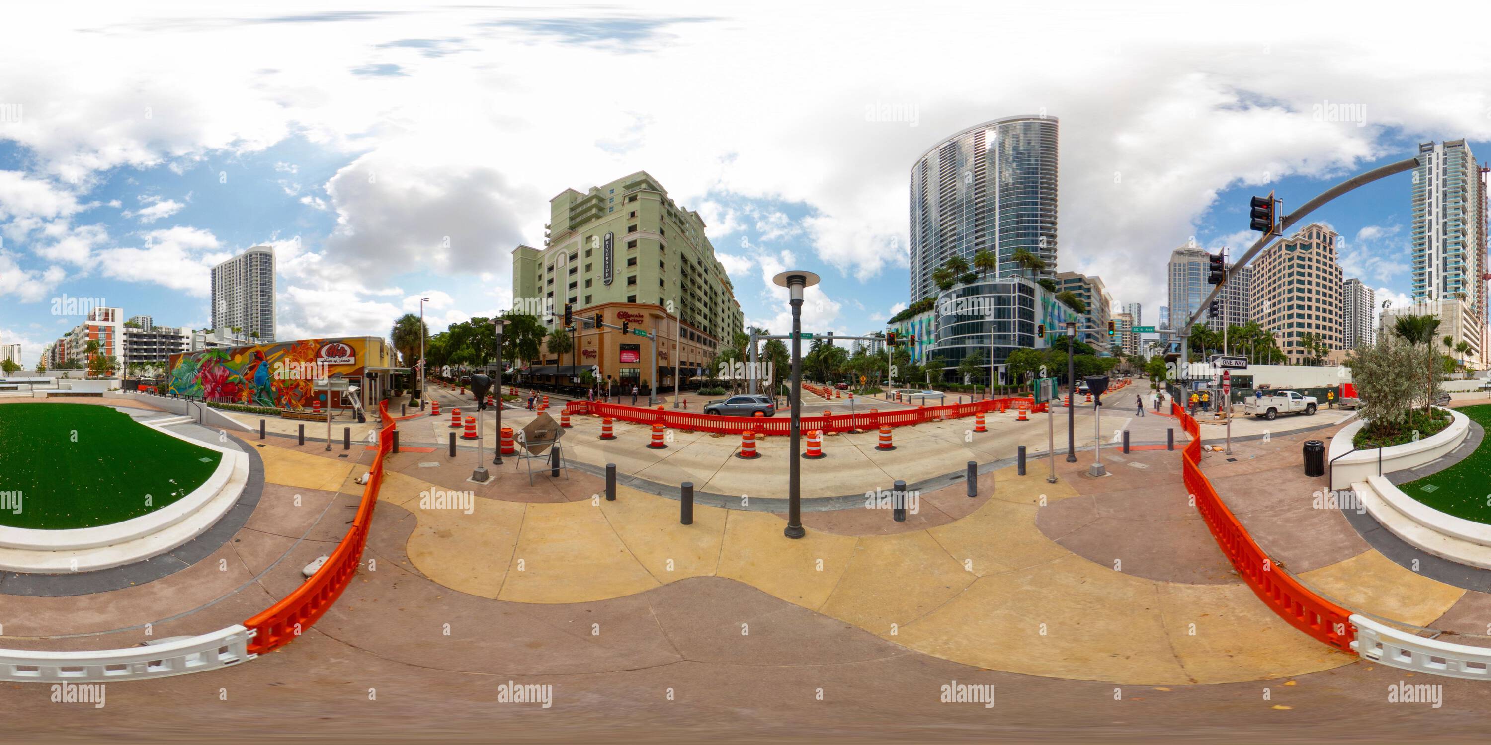 360 olas hi-res stock photography and images - Alamy