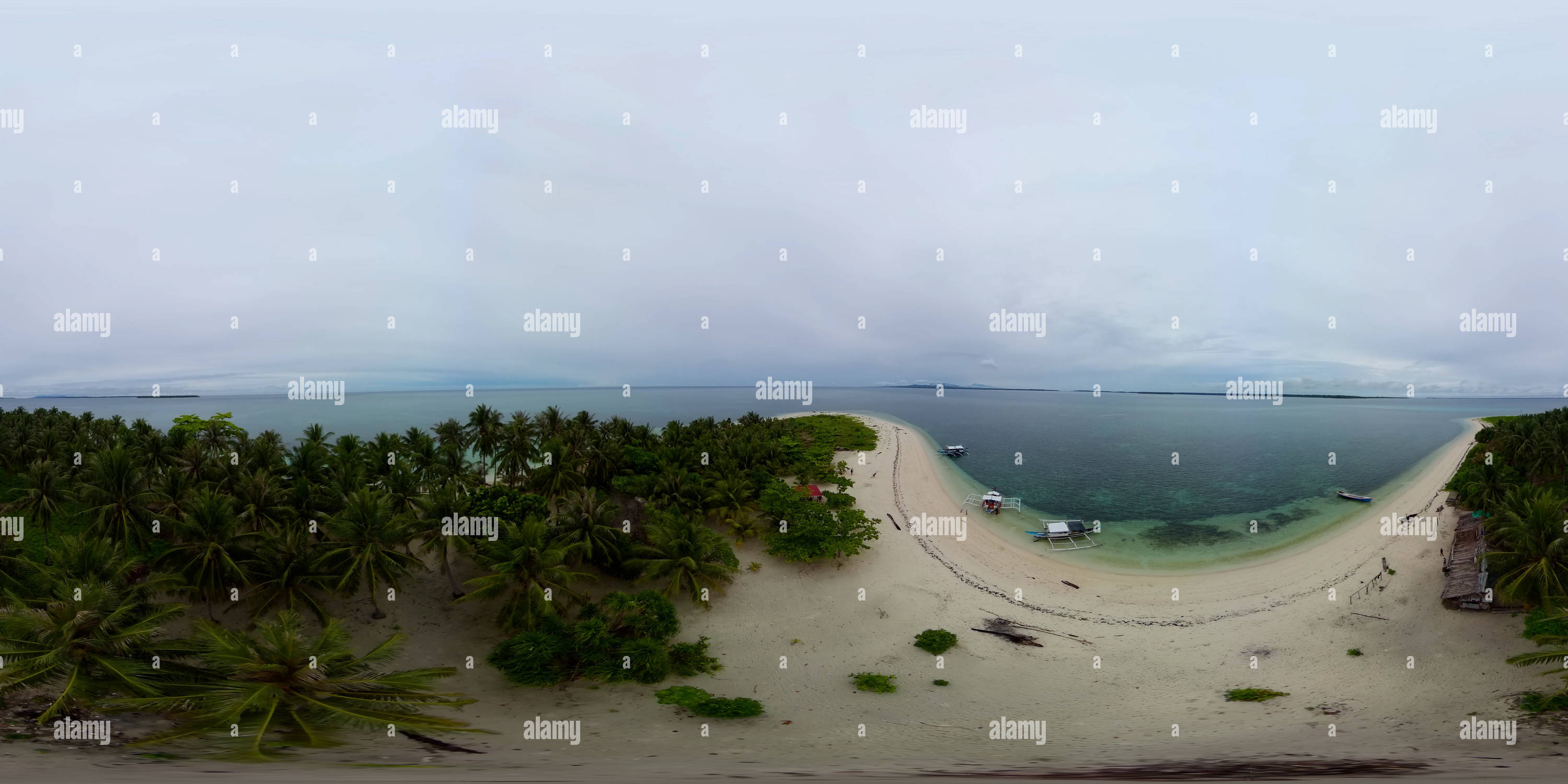 360° view of Beautiful beach and tropical island - Alamy