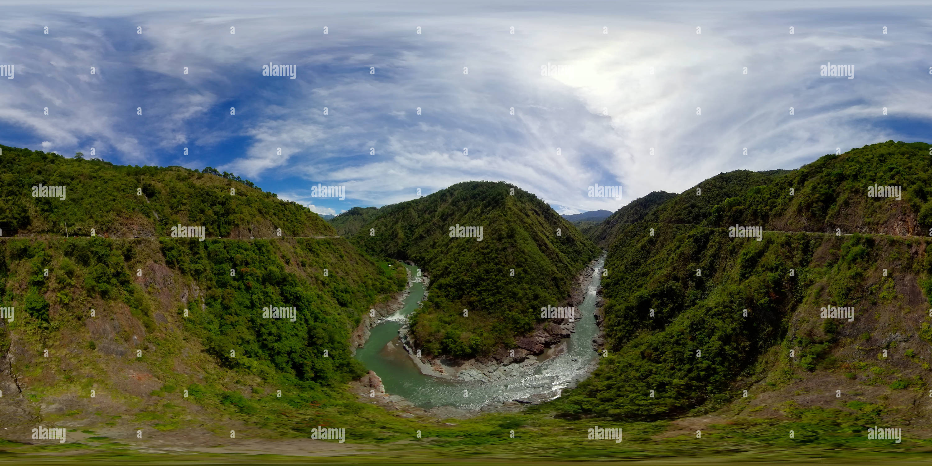 Vr 360 clouds in mountains hi-res stock photography and images - Alamy