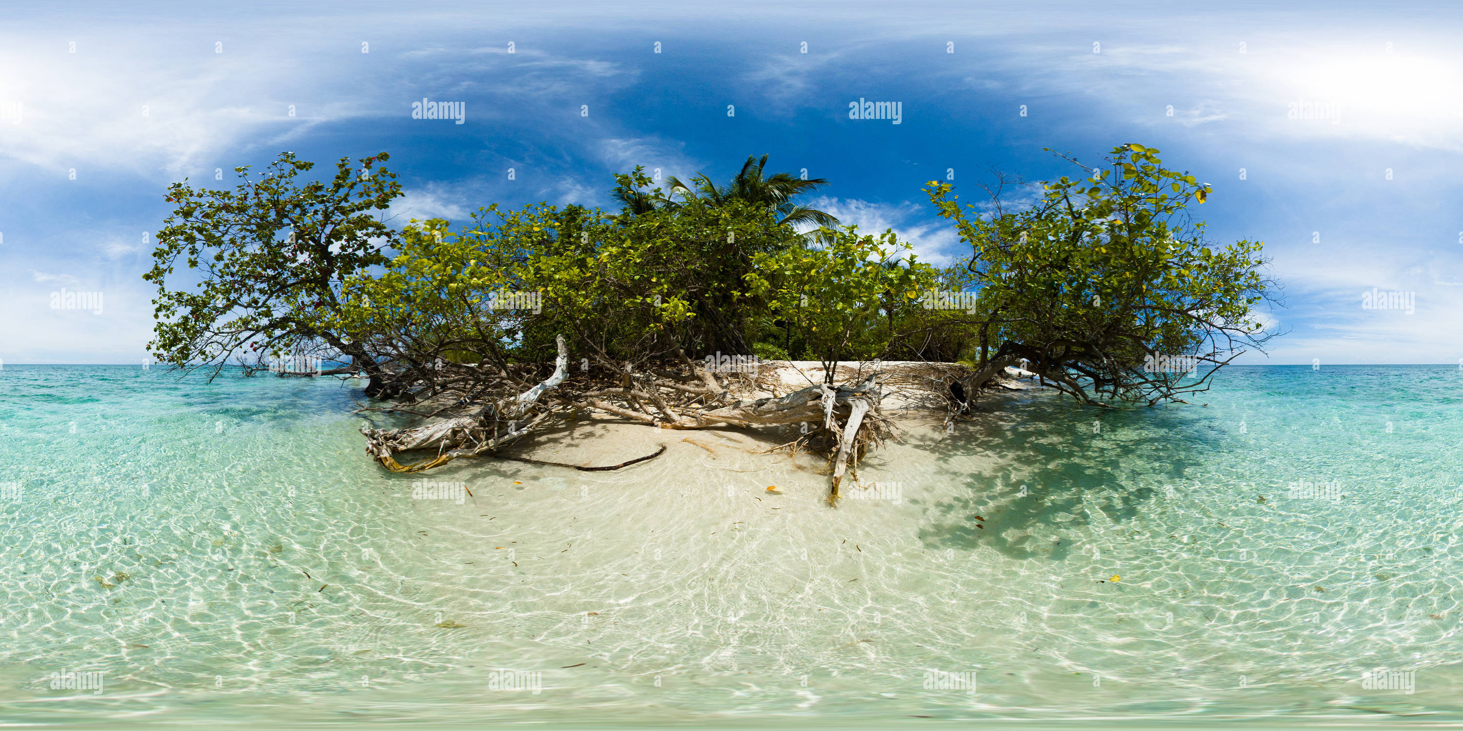 360° view of Mantigue Island in Camiguin, Philippines. Virtual Reality ...