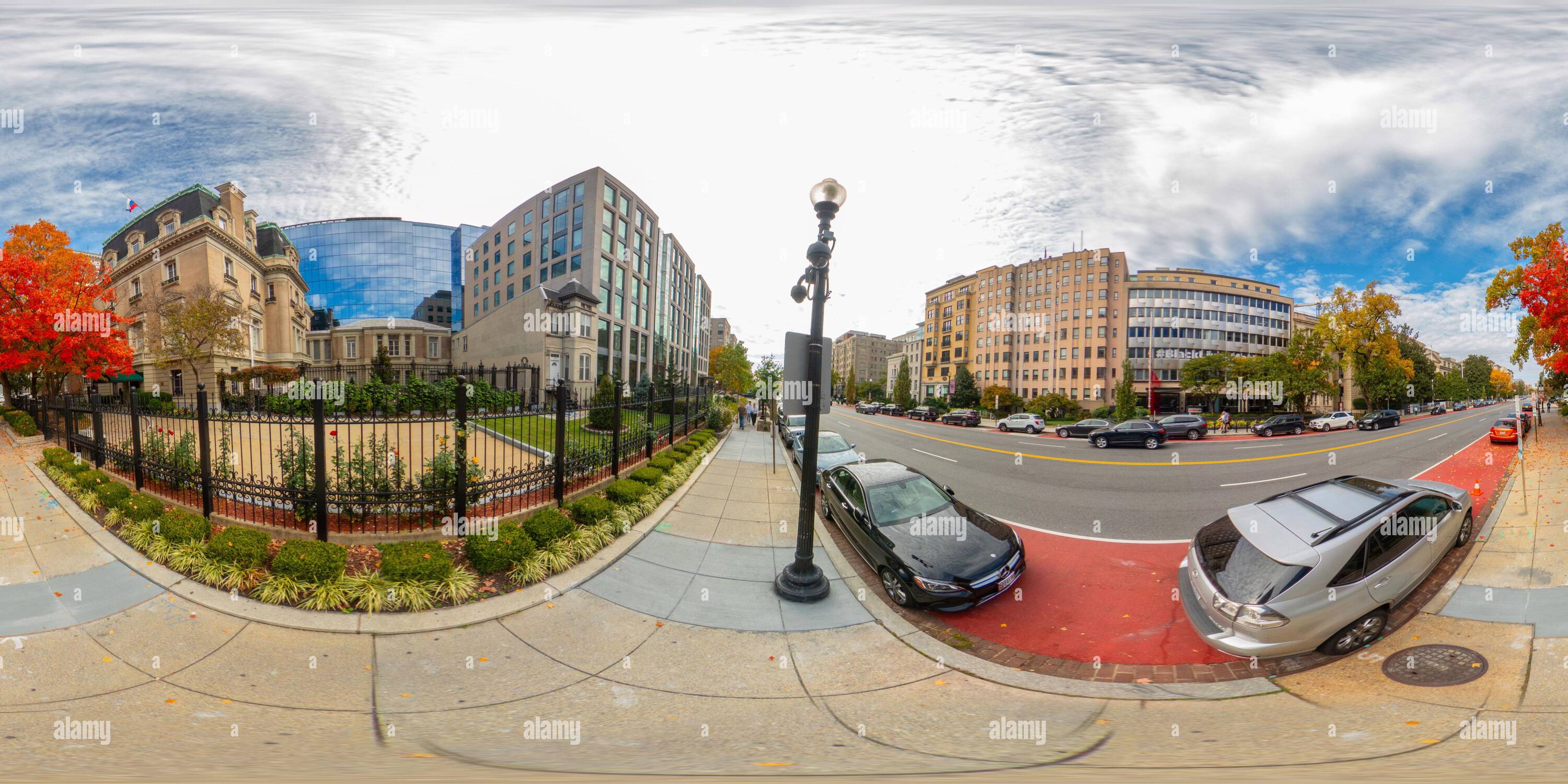 360° view of Washington DC, USA - October 28, 2023: Historic building ...