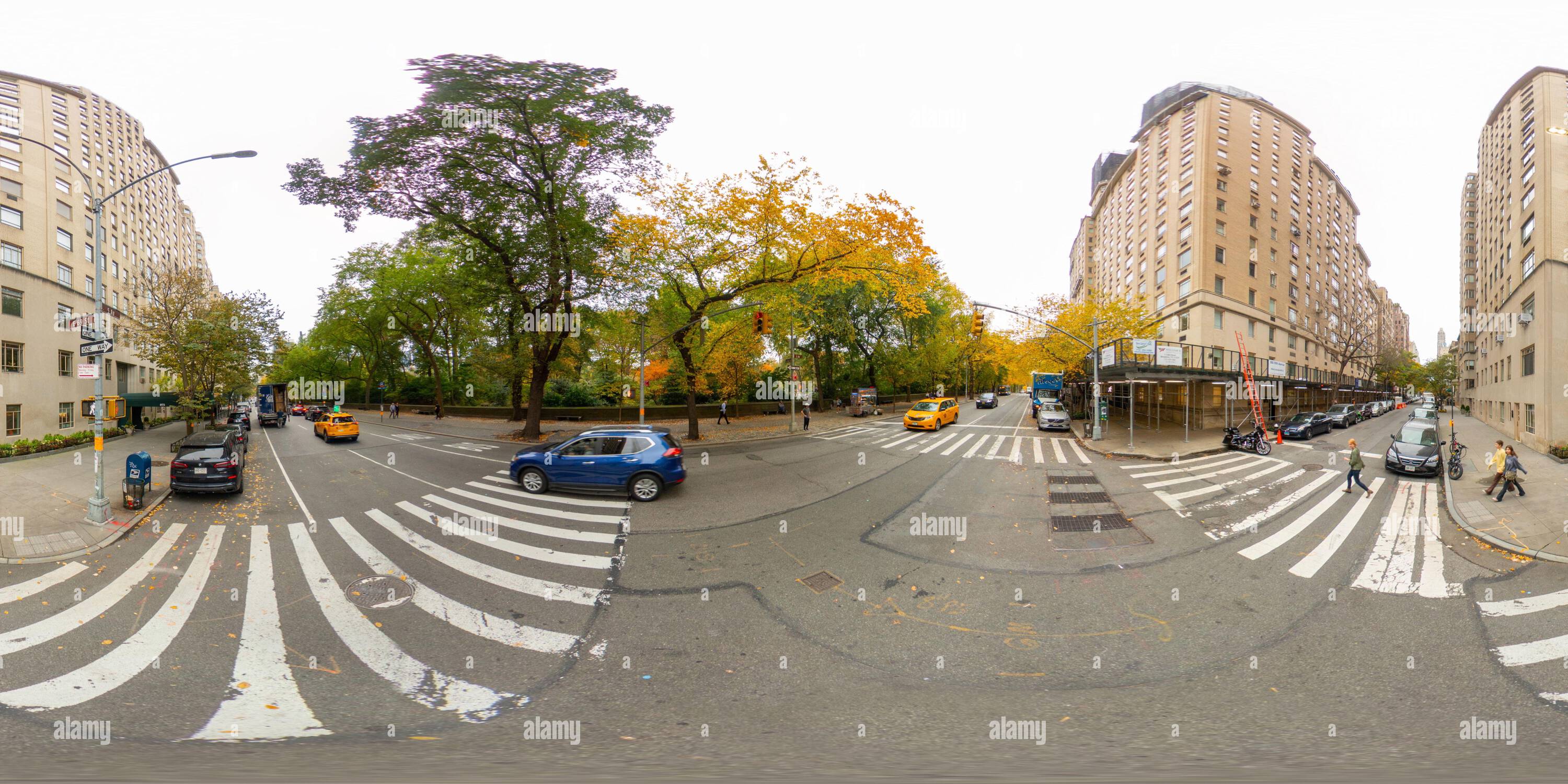 360° view of New York, NY, USA - October 27, 2023: New York 5th Avenue ...