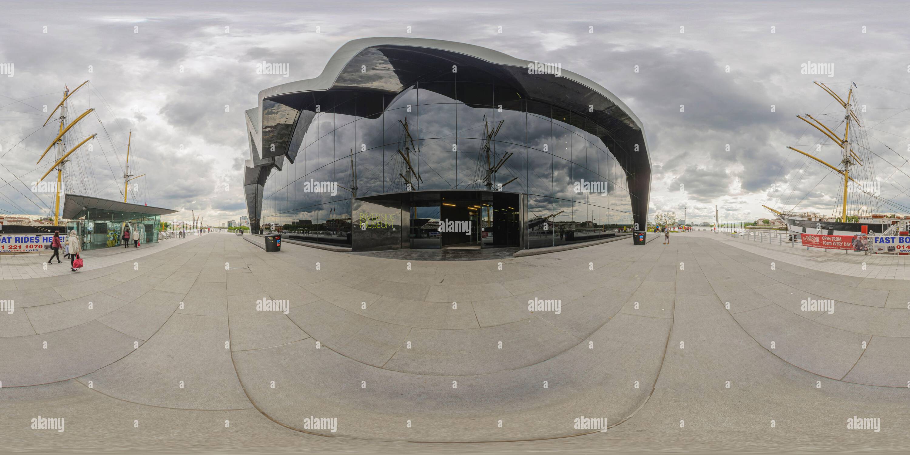 360° view of Glasgow Riverside Museum by Zaha Hadid: Phillip Roberts ...