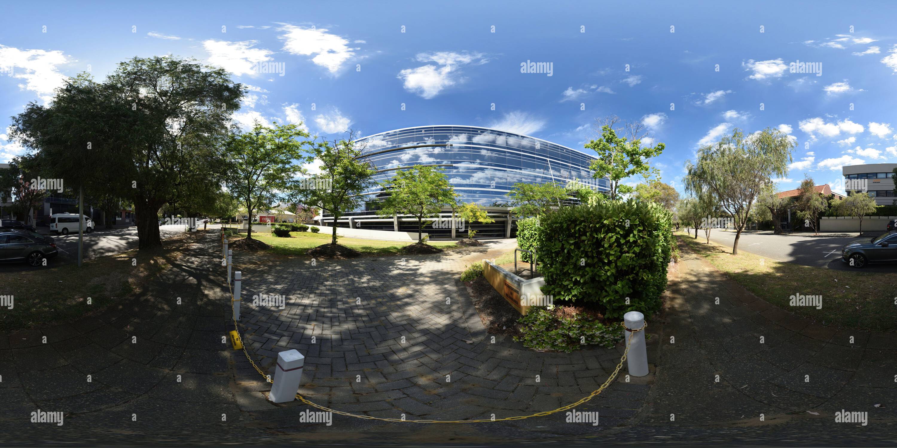 360° view of 360° Panorama of A 1950s style, curved front, mirror glass ...