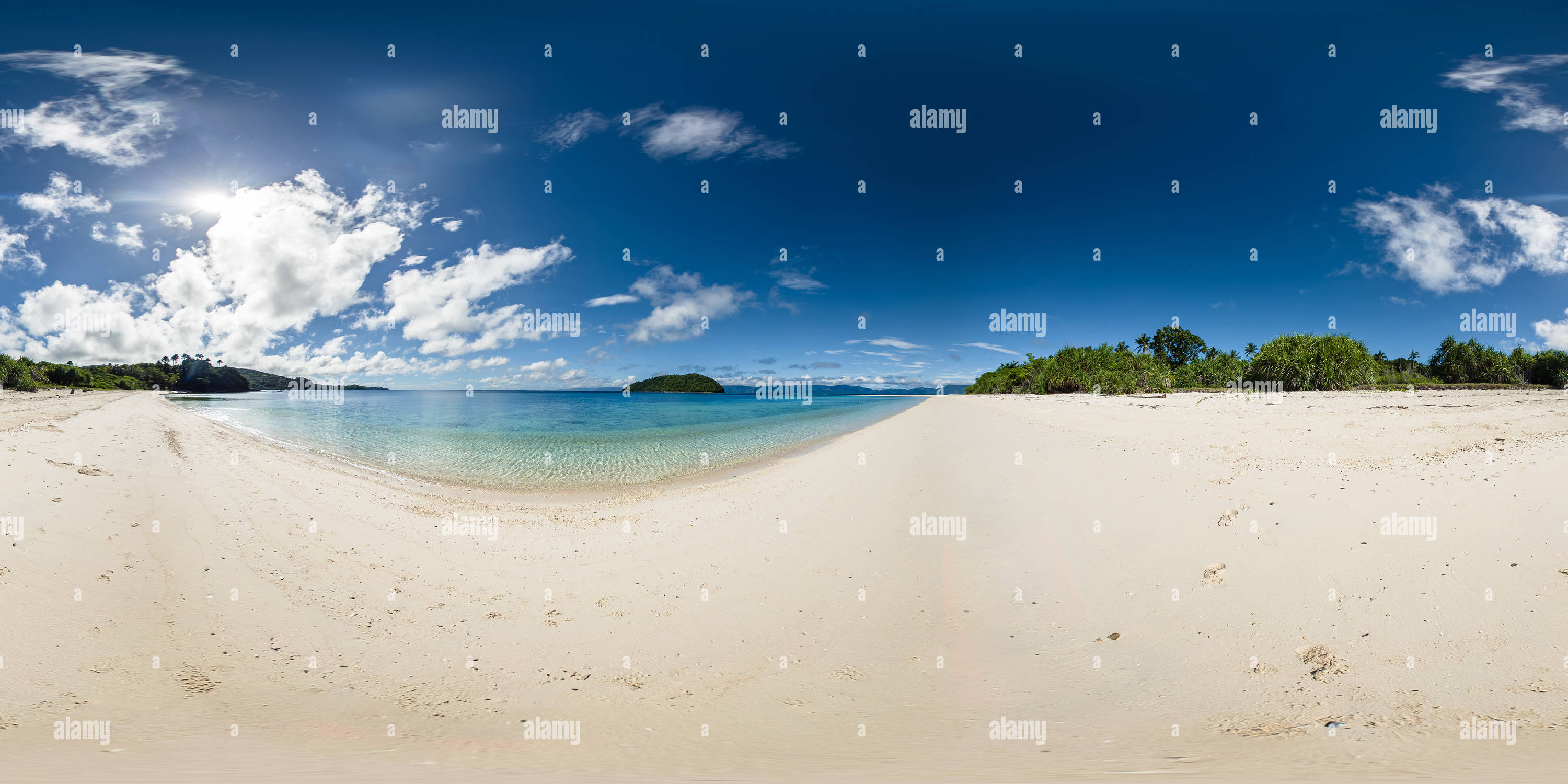 360° view of Bon Bon Beach in Romblon Island. Philippines - Alamy