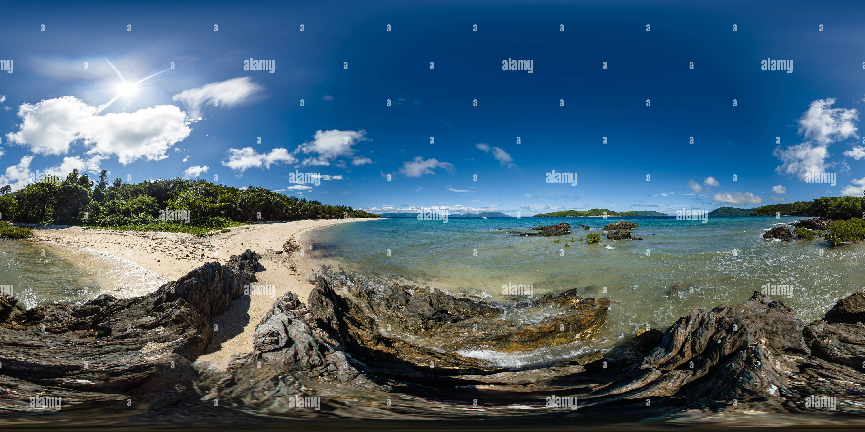 360° view of Bon Bon Beach in Romblon Island. Philippines - Alamy