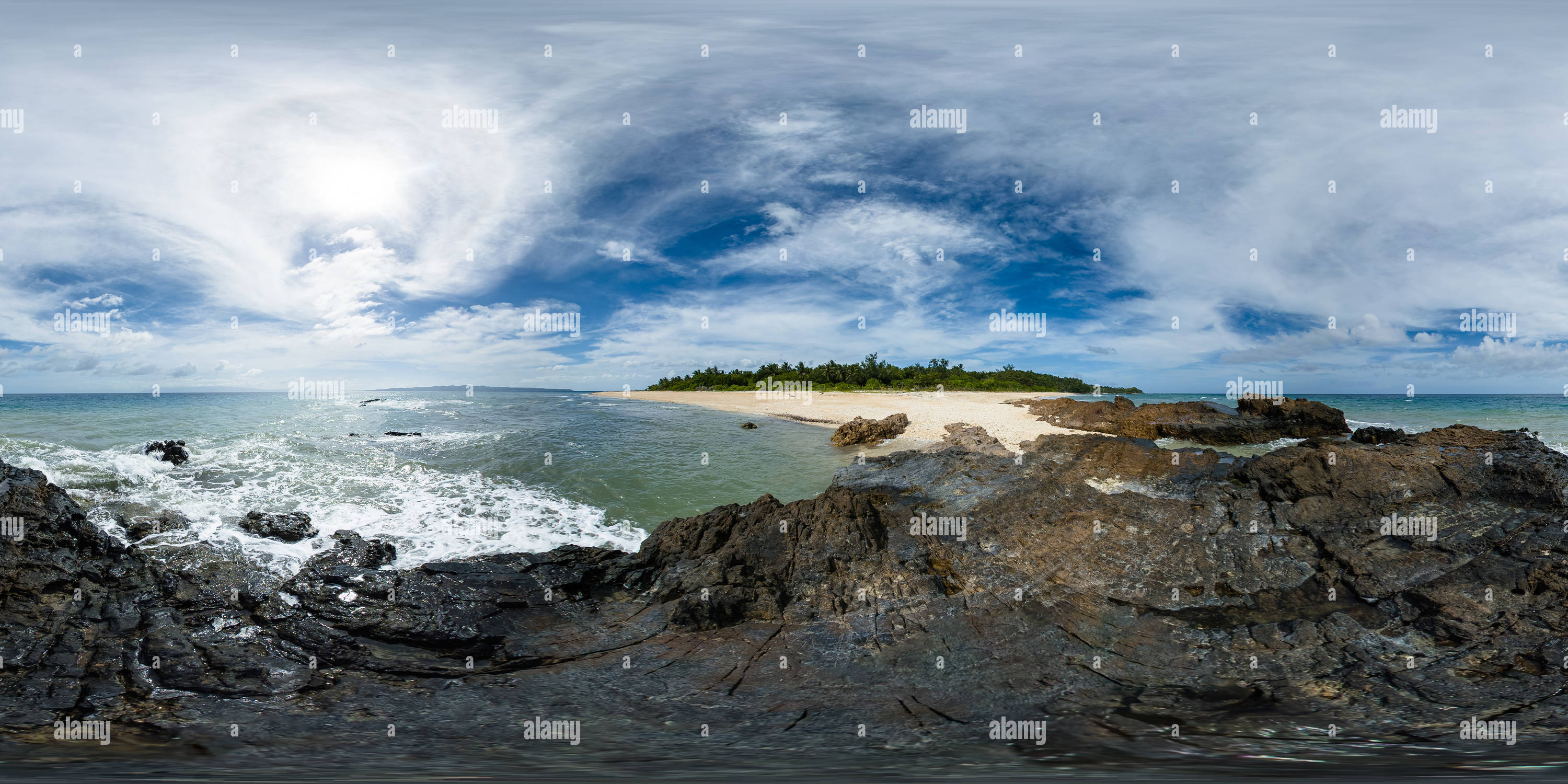 360° view of Ocean waves in Santa Fe, Romblon. Philippines - Alamy