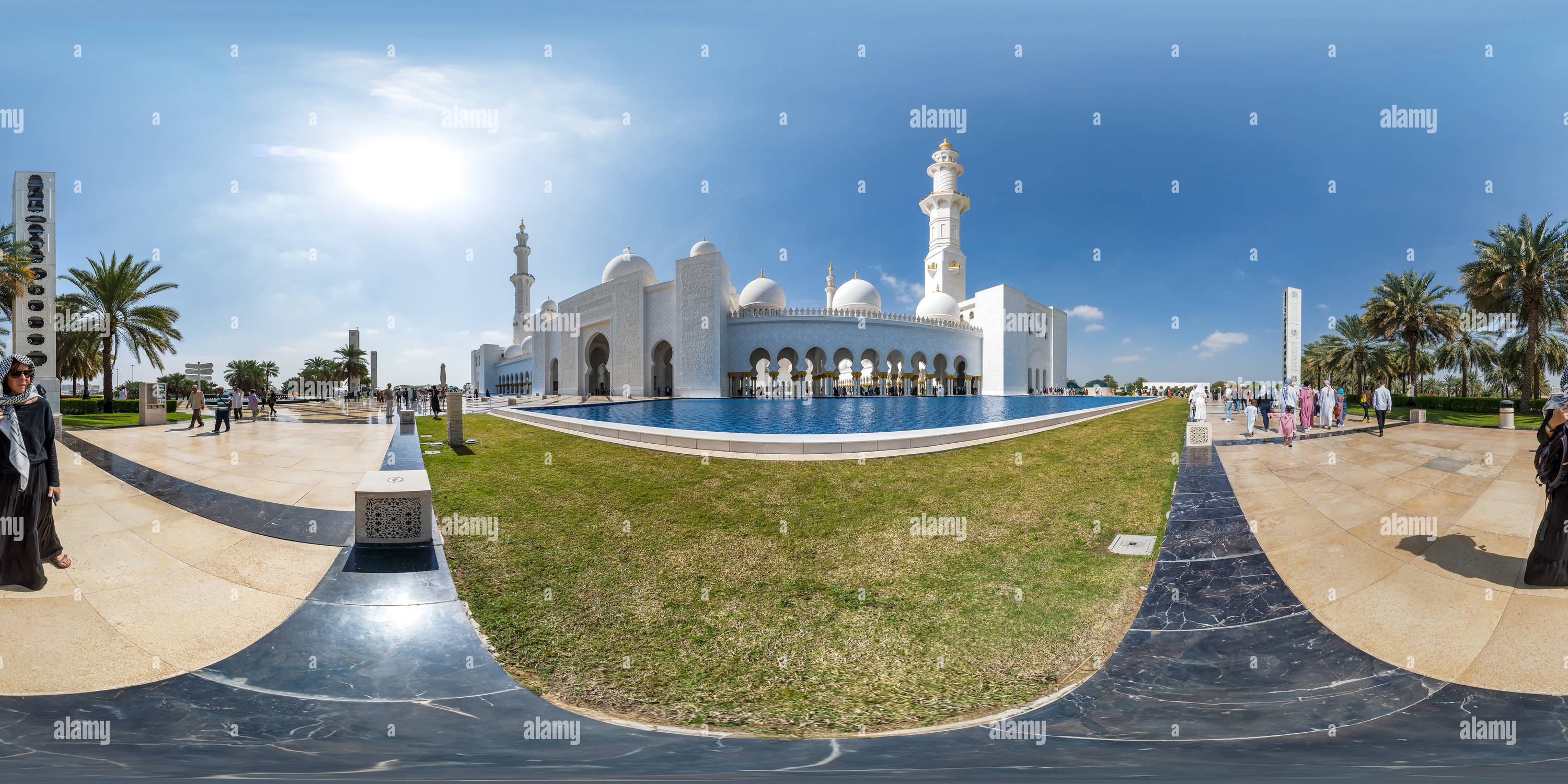 360° view of Sheikh Zayed Mosque I - Alamy
