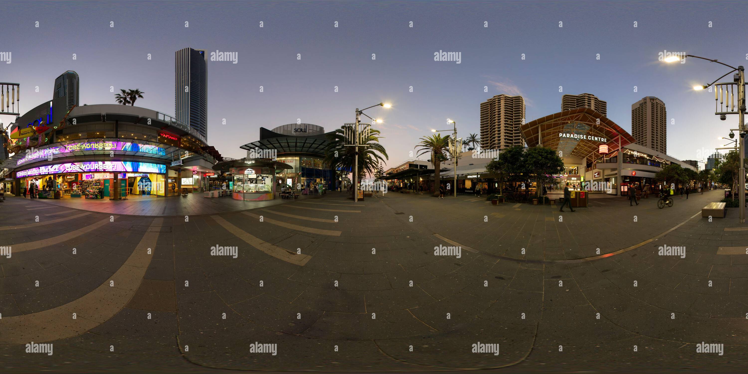 360° view of 360° panorama of Cavill Ave the heart of Surfers Paradise ...