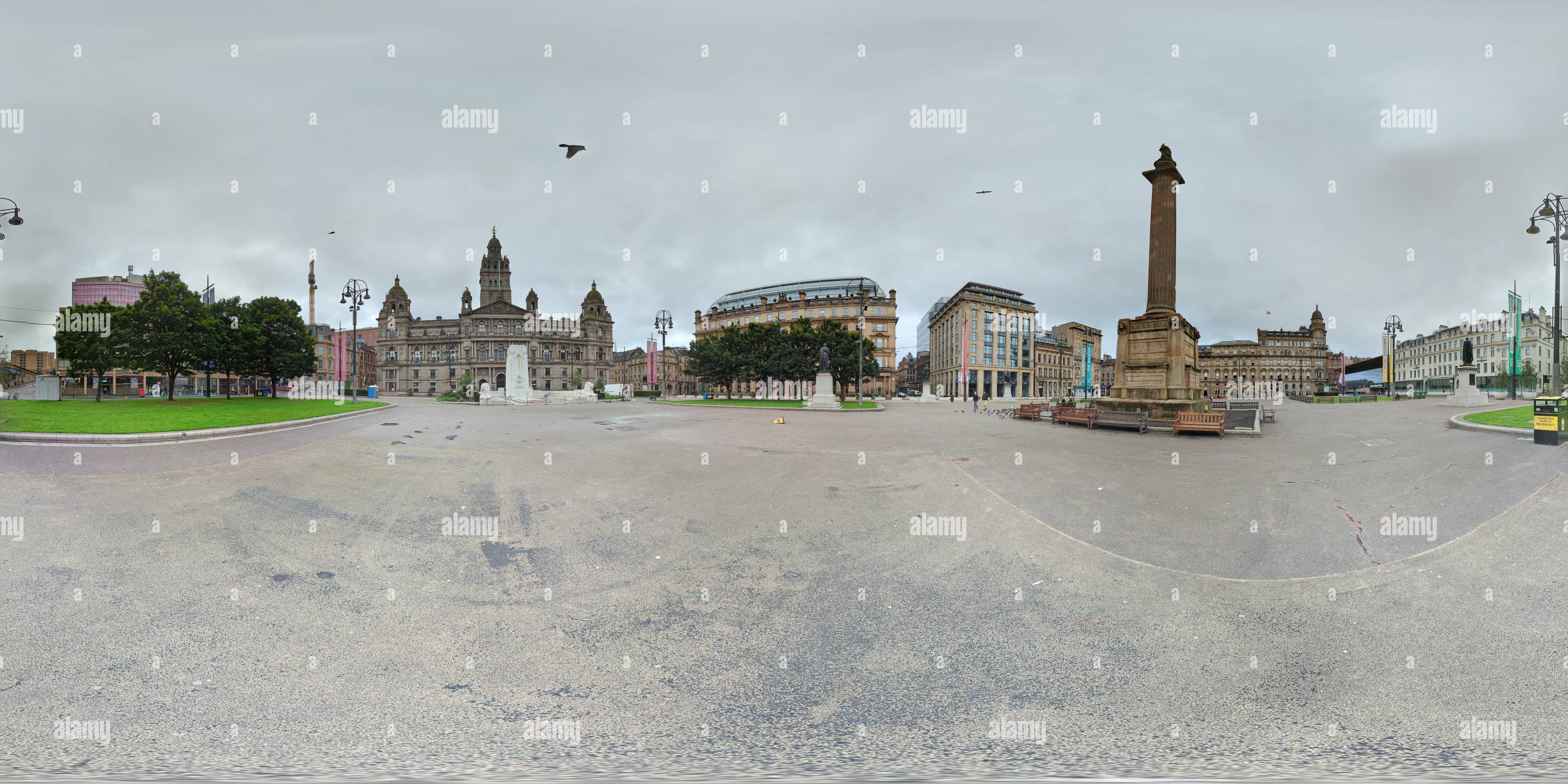 360° view of Glasgow George Square - Alamy