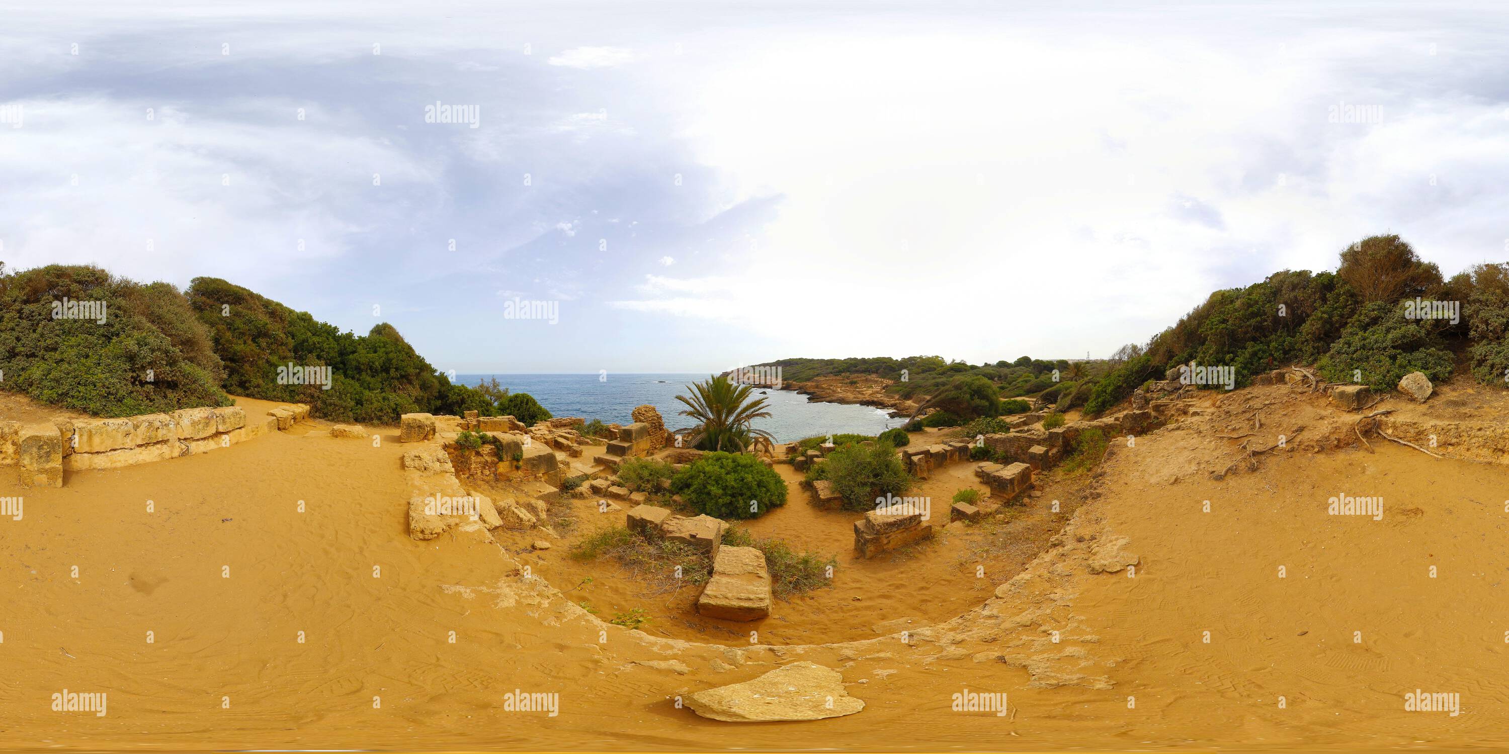 360° view of Tipaza Roman Ruins (3 of 8) - Overview from thermal baths ...