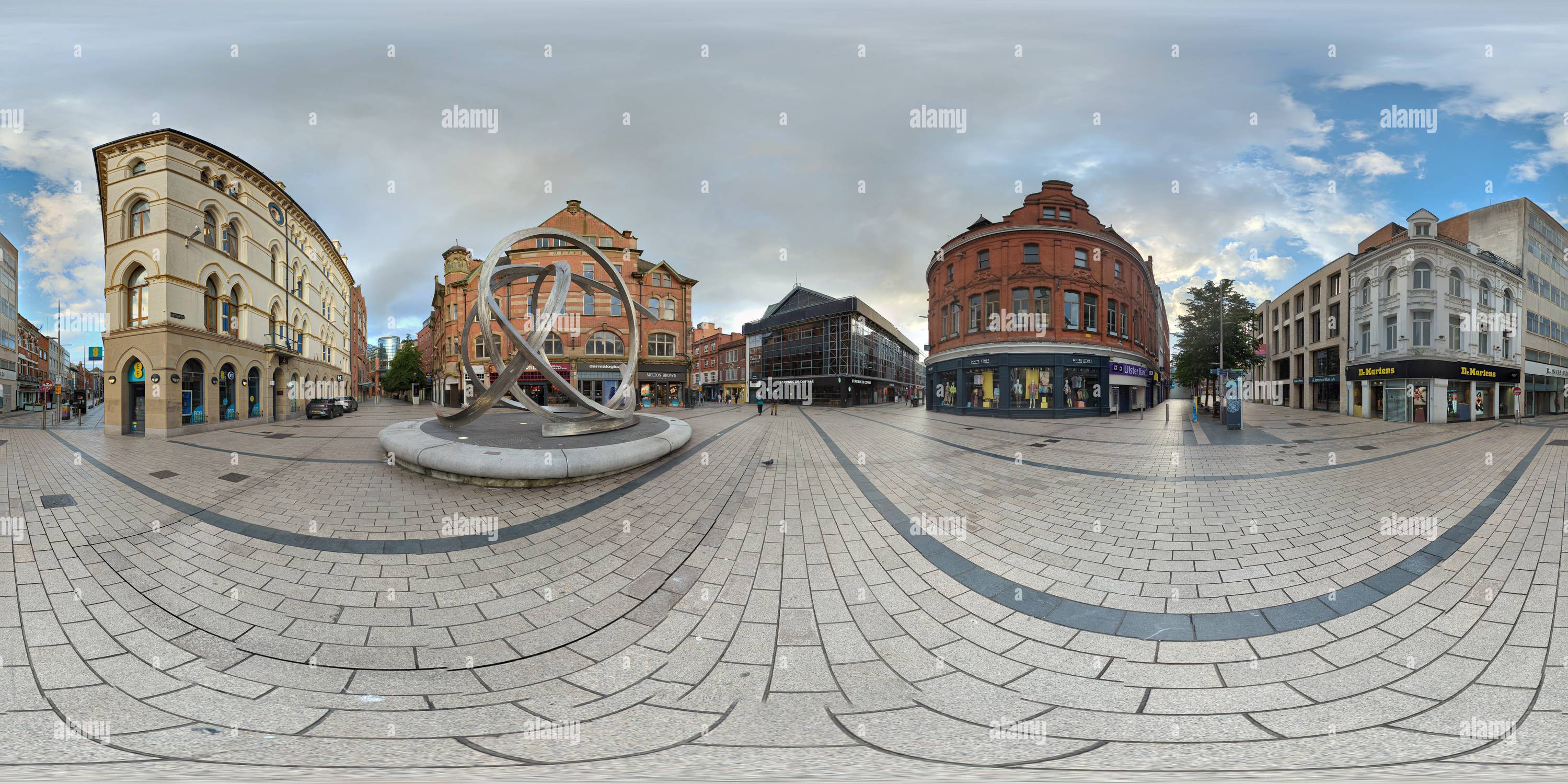 360° view of Belfast Arthur Square - Alamy