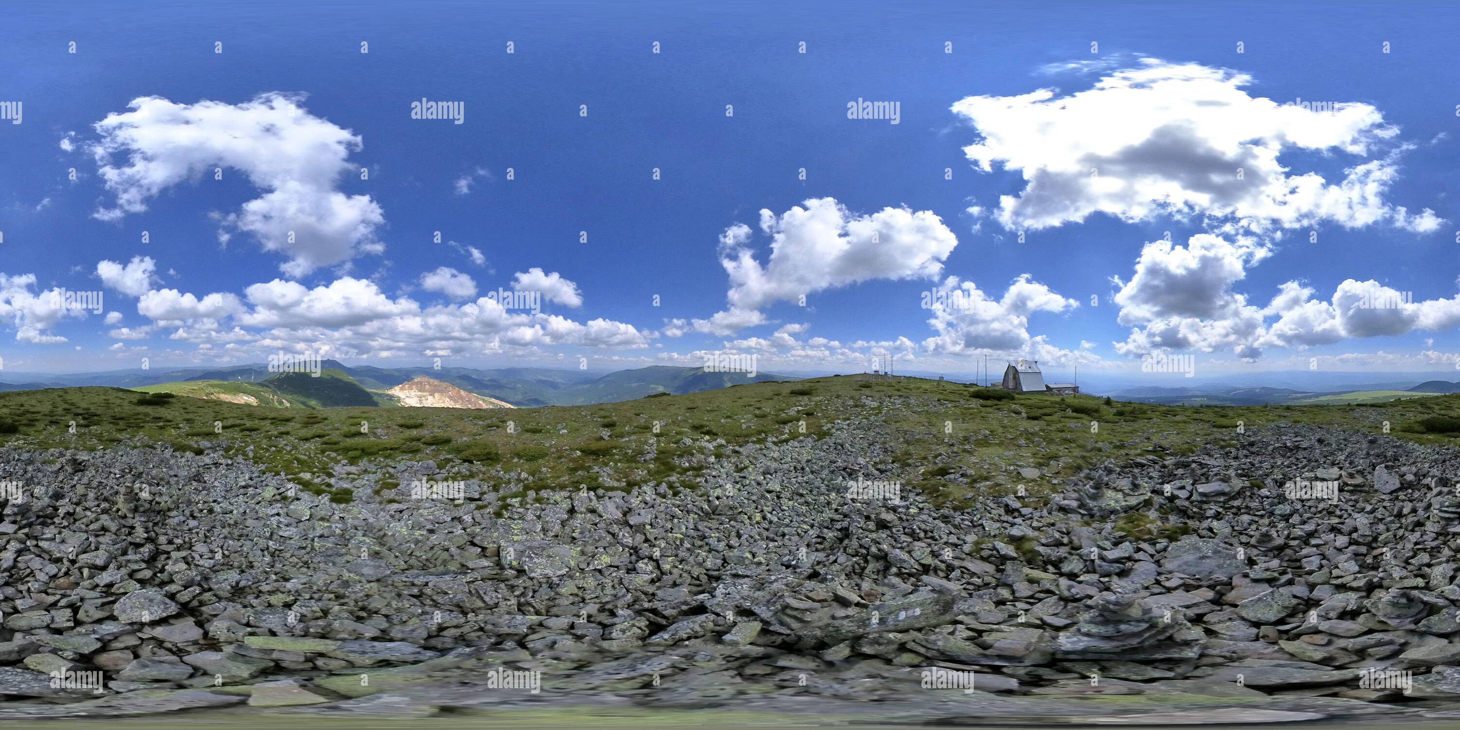 360° view of Călimani Mountains Weather Station, Romania - Alamy