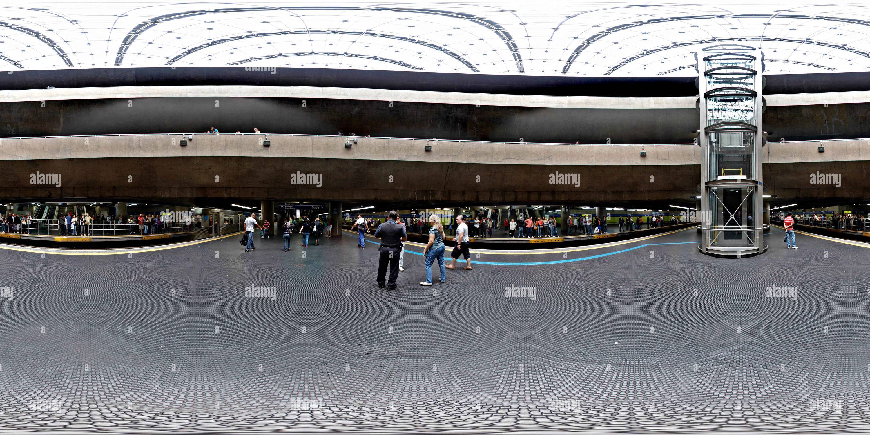 360 panorama metro hi-res stock photography and images - Alamy