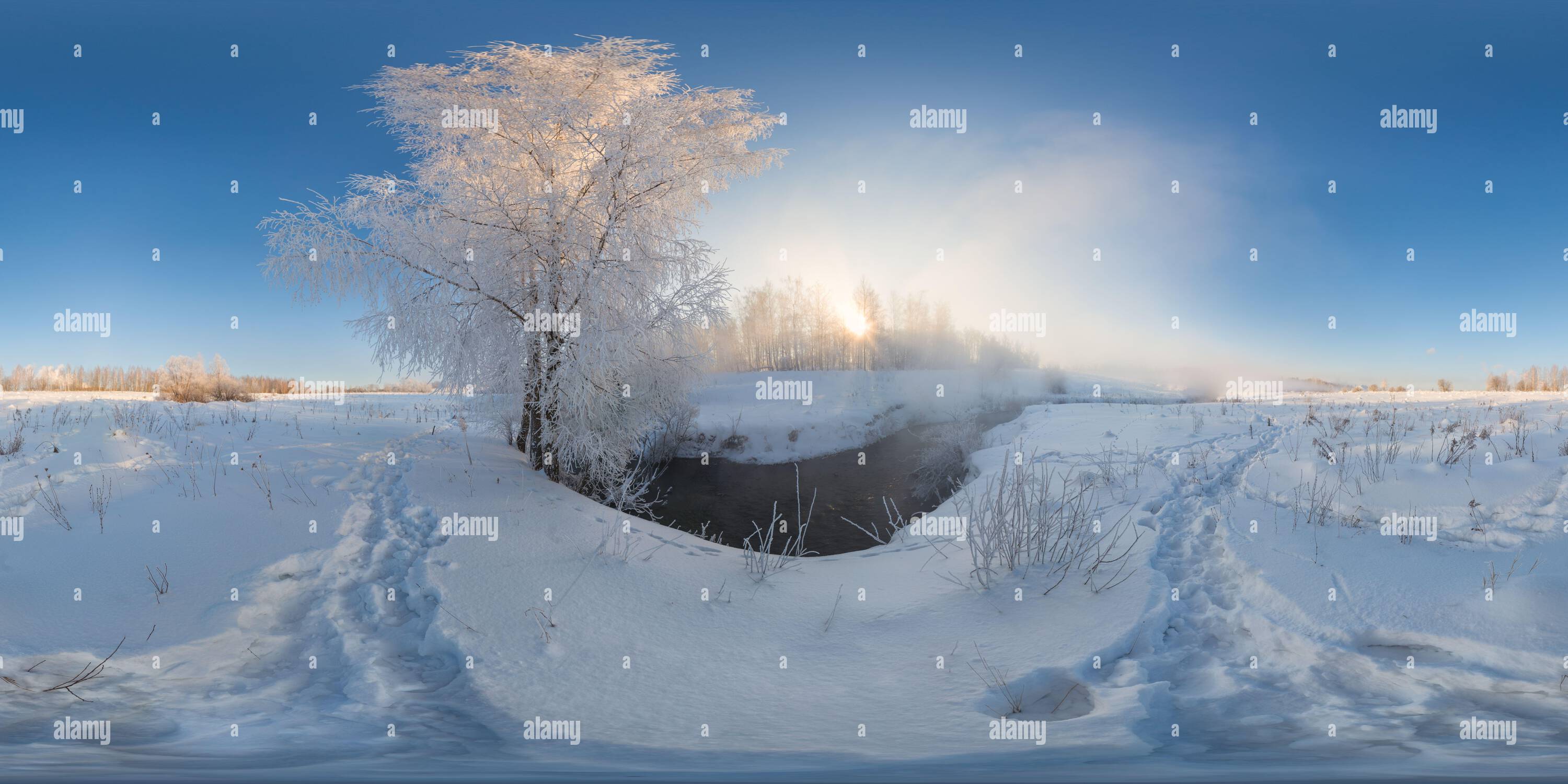 360 spherical panorama north hi-res stock photography and images - Alamy