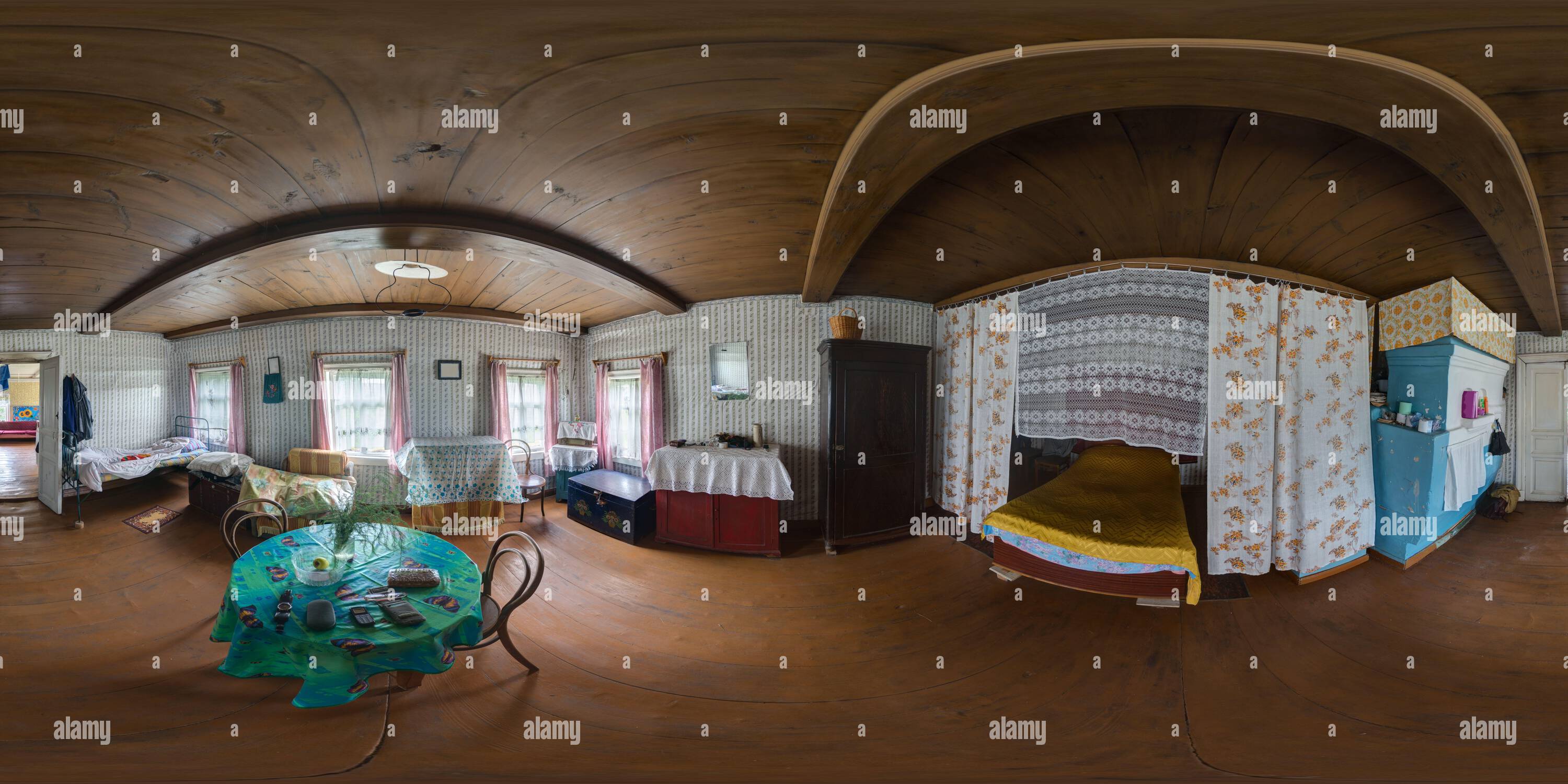 360° view of Full spherical panorama in equirectangular projection o ...
