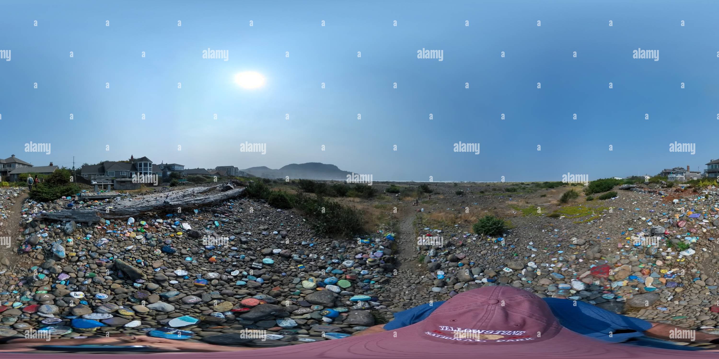 360° view of Painted Rock Beach, Seaside, Oregon - Alamy