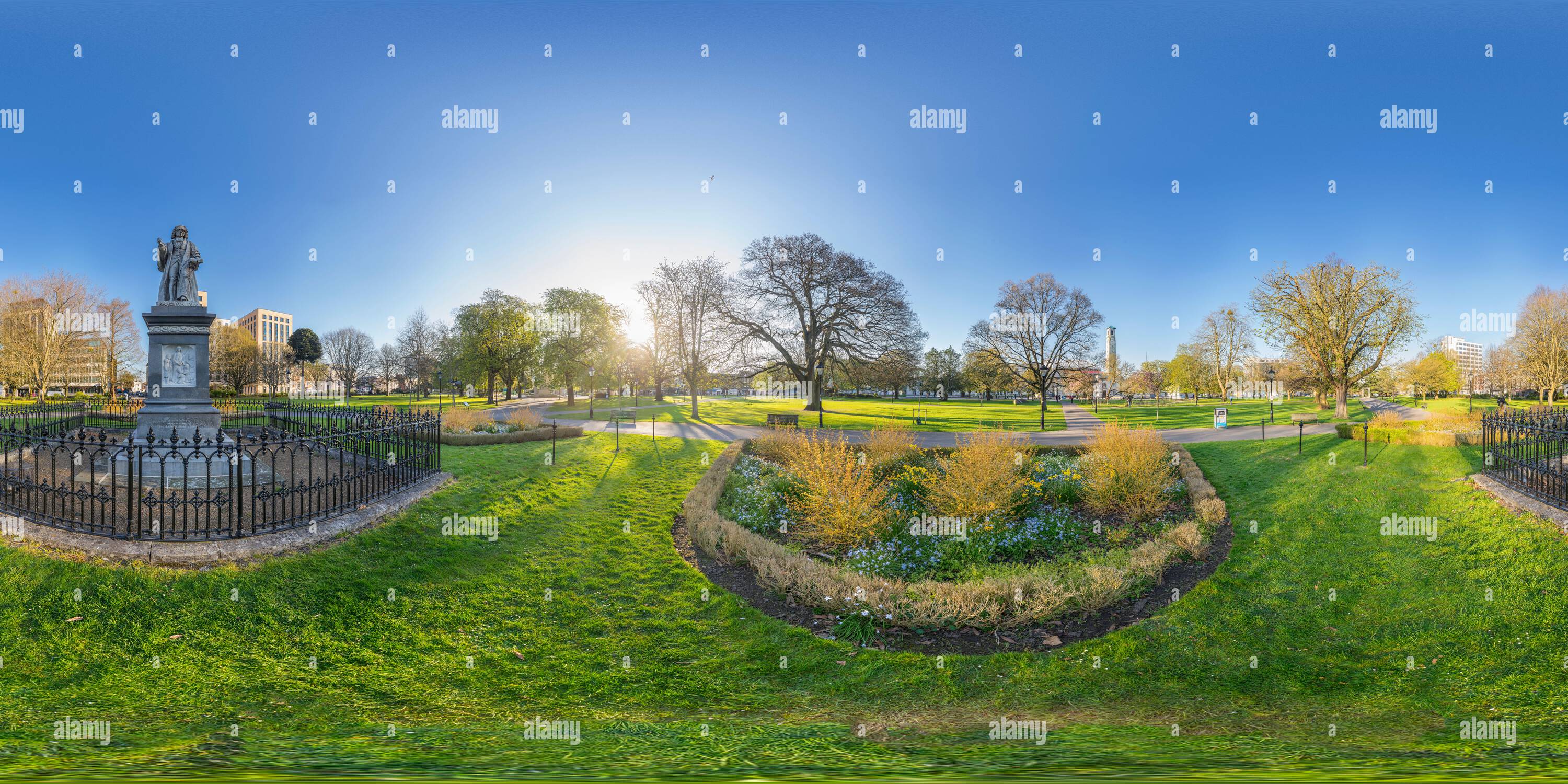 Southampton city centre park hi-res stock photography and images - Alamy