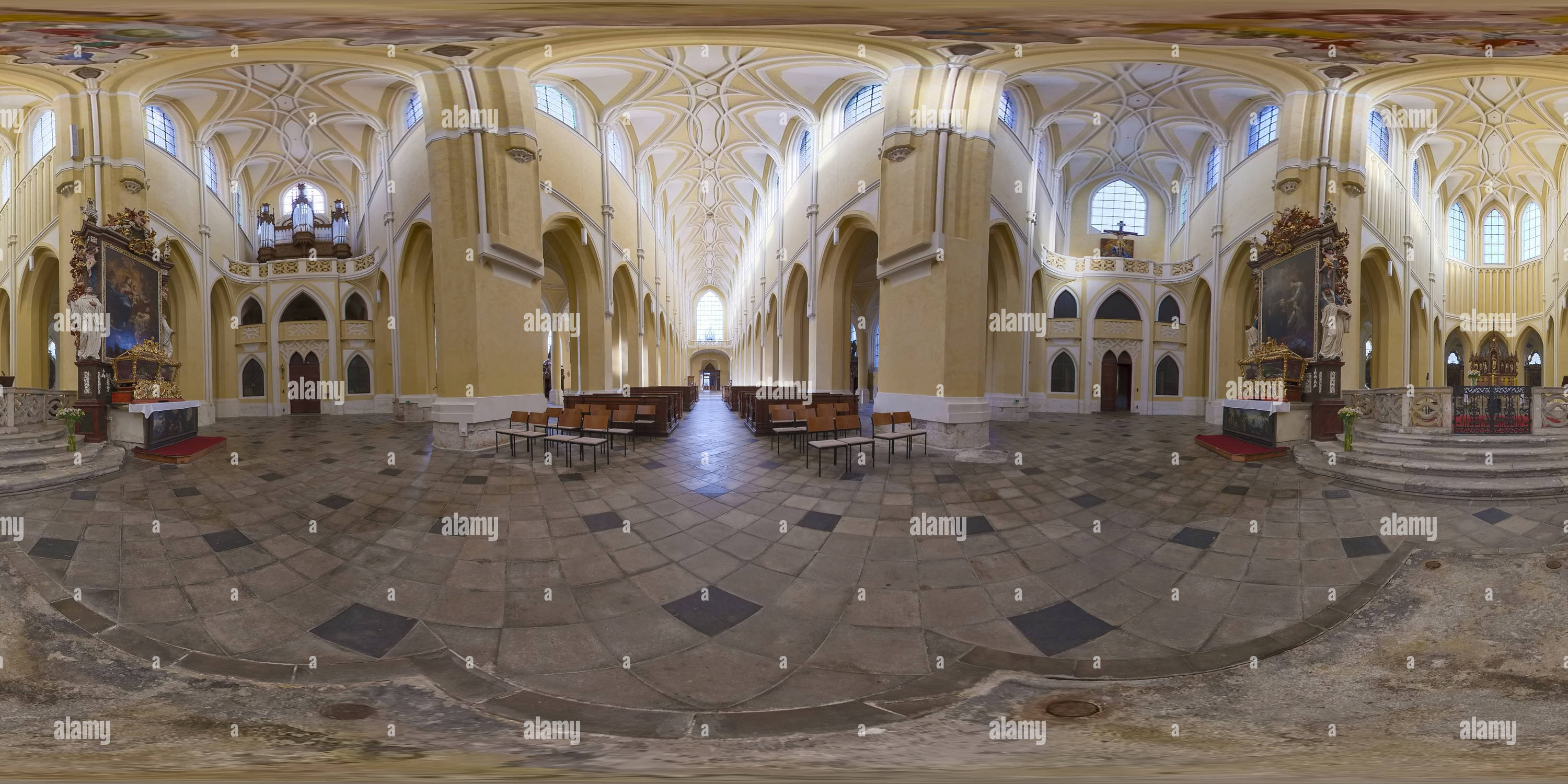 360° view of Crossing of Cathedral of Assumption of Our Lady and St ...