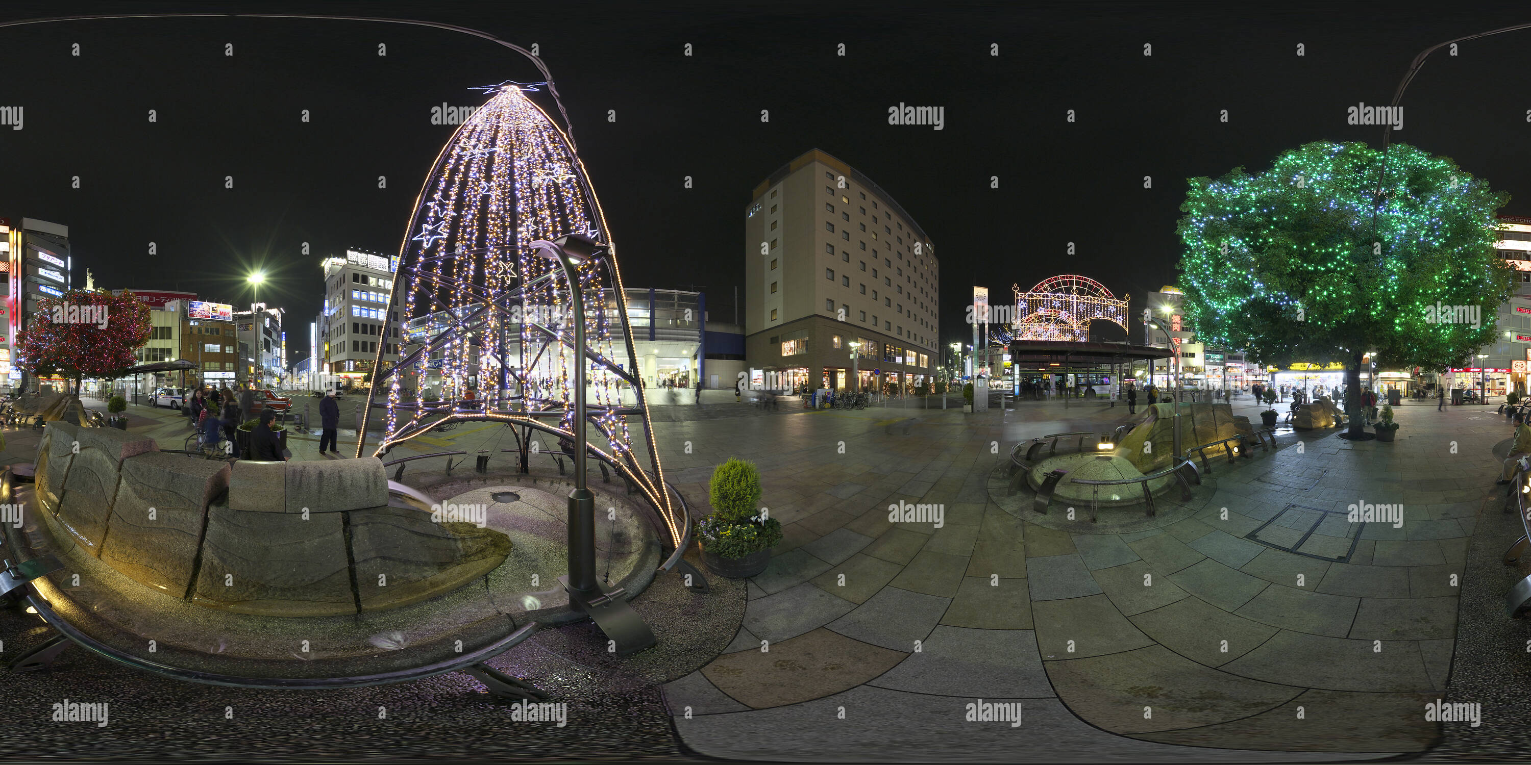 360° view of Akabane station - Illumination 2007 - Alamy