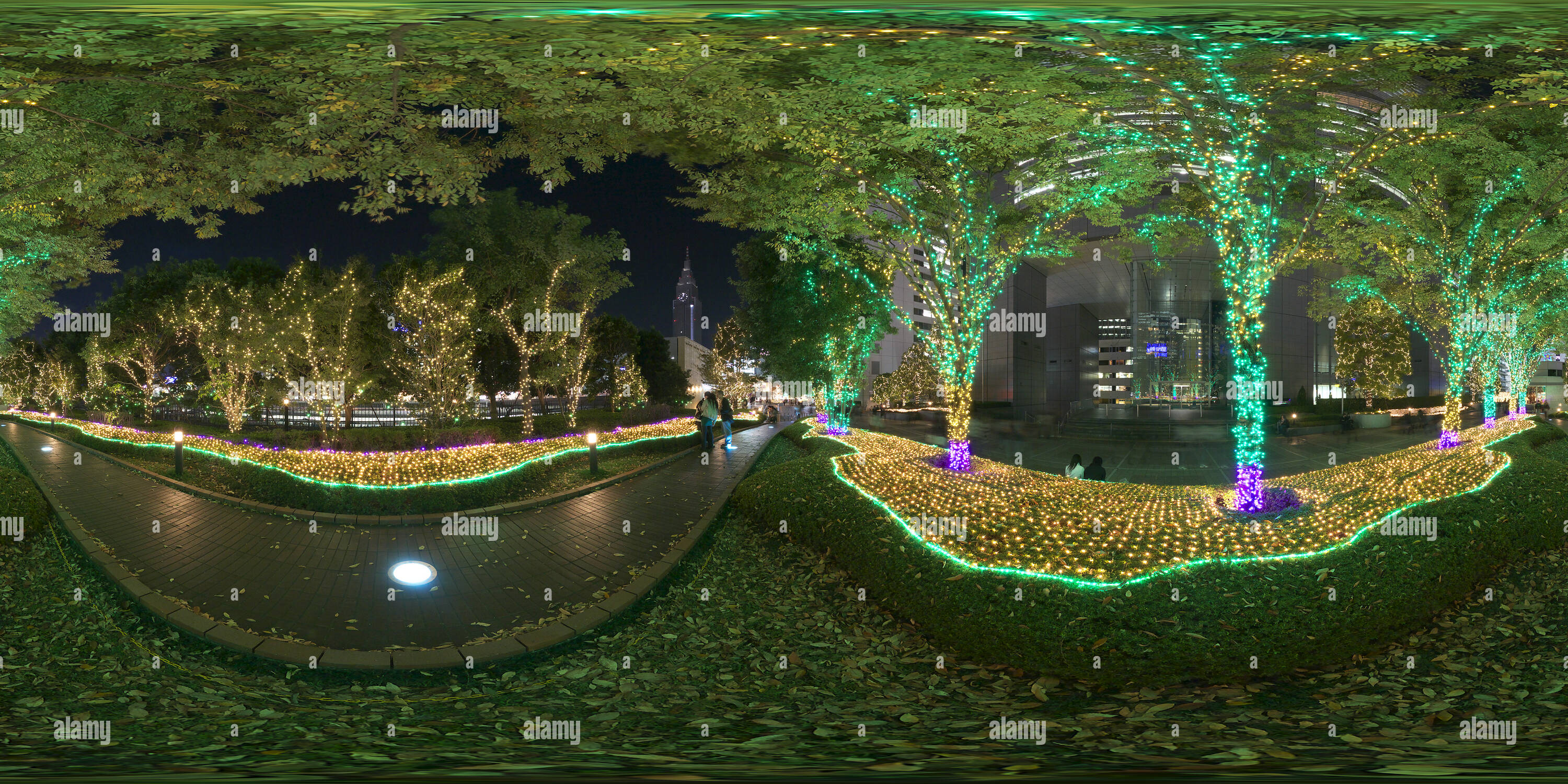 360° view of Shinjuku Southern terrace - Angel promenade - Alamy