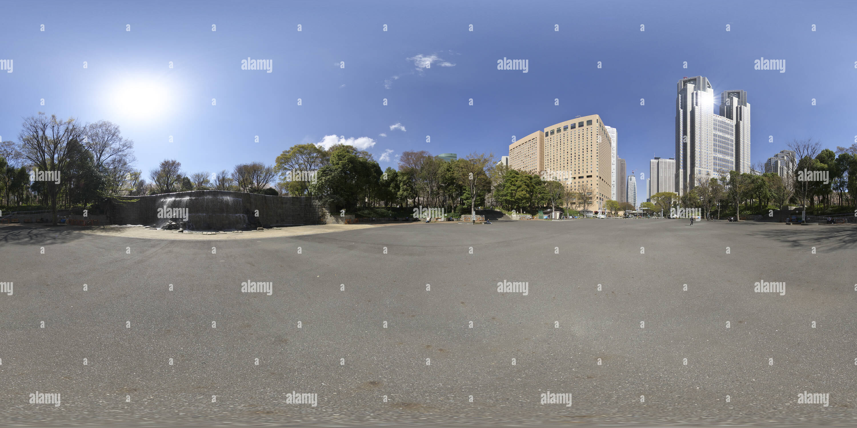 360° view of Waterfall in Shinjuku Niagara - Alamy