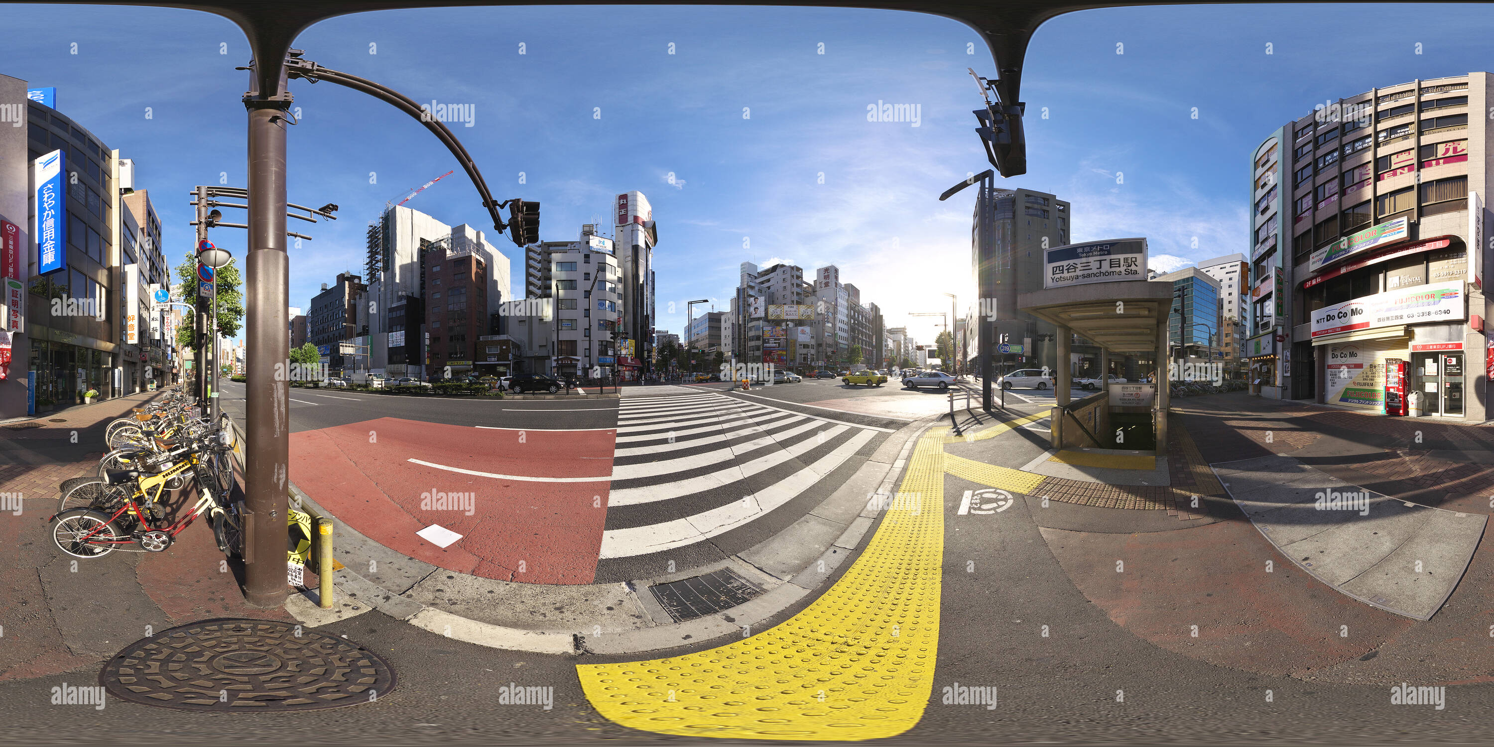 Yotsuya hi-res stock photography and images - Alamy