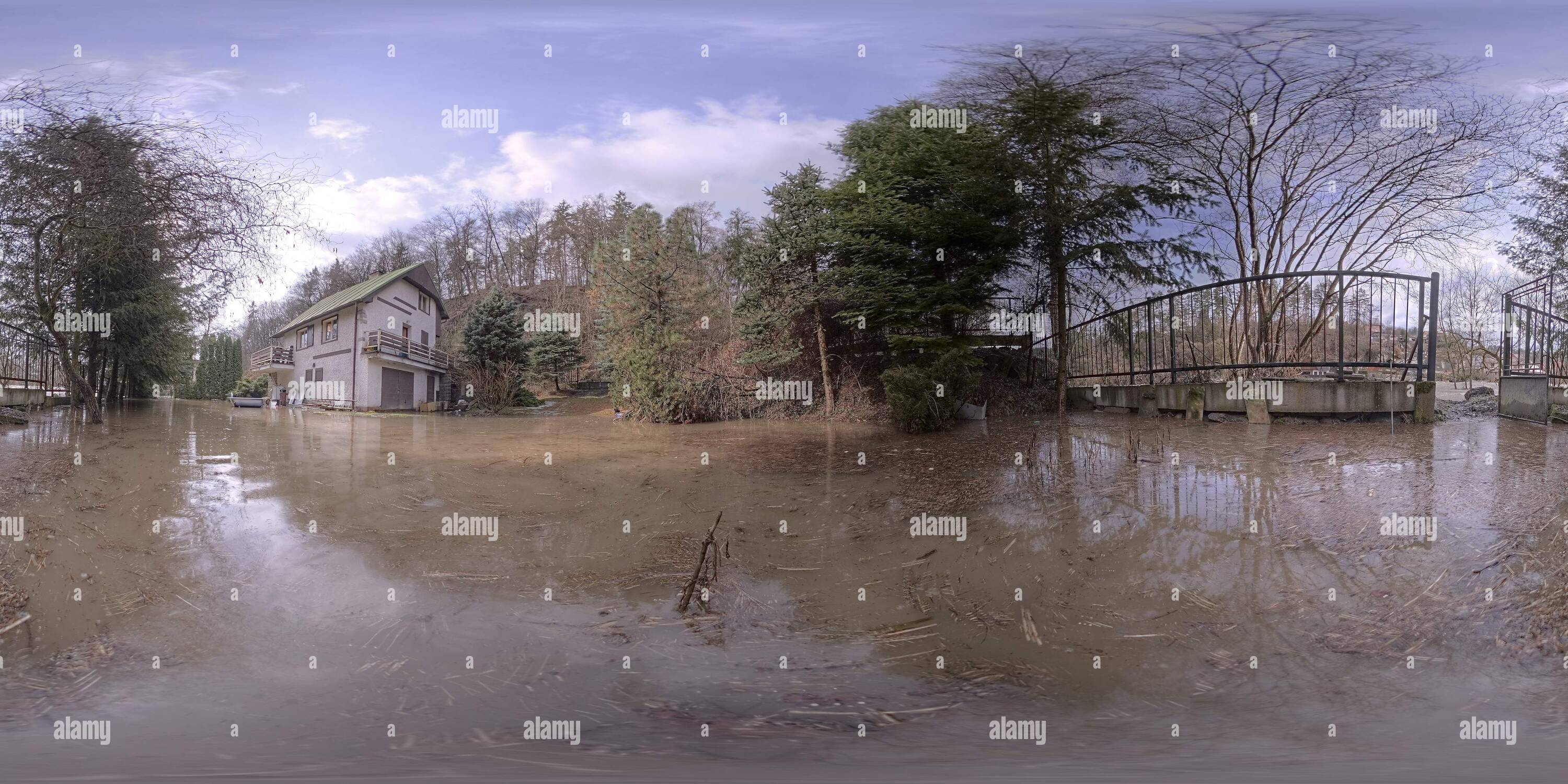 360° view of Our house getting flooded - Alamy
