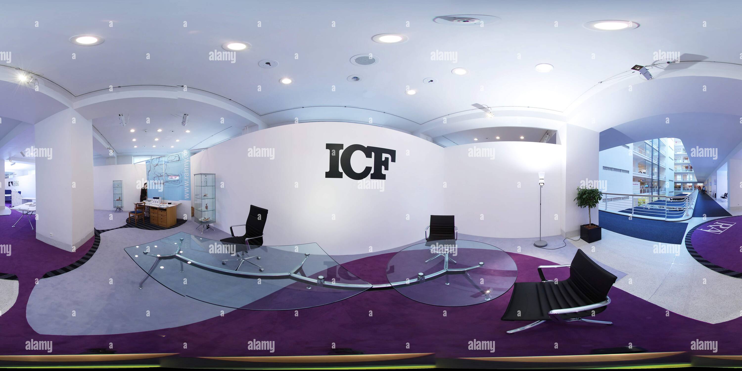 360° view of Art & Interior Expo - 3 - Alamy