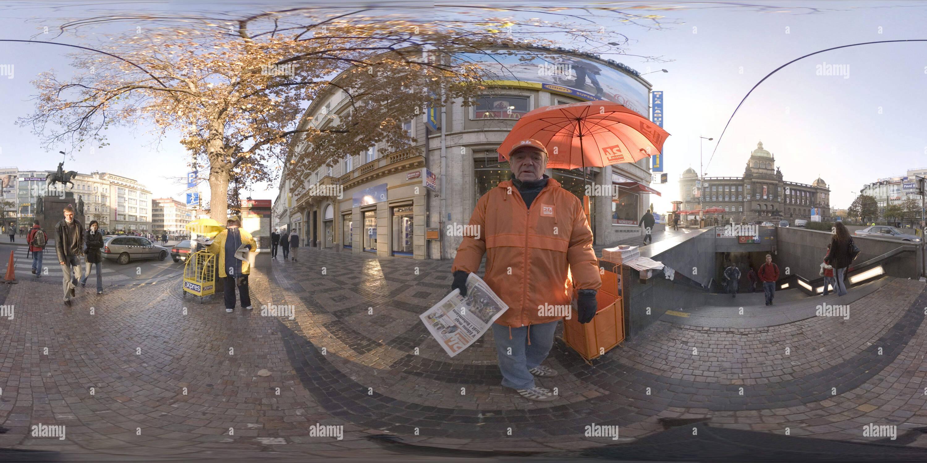 360° view of Autumn is Here! - Alamy