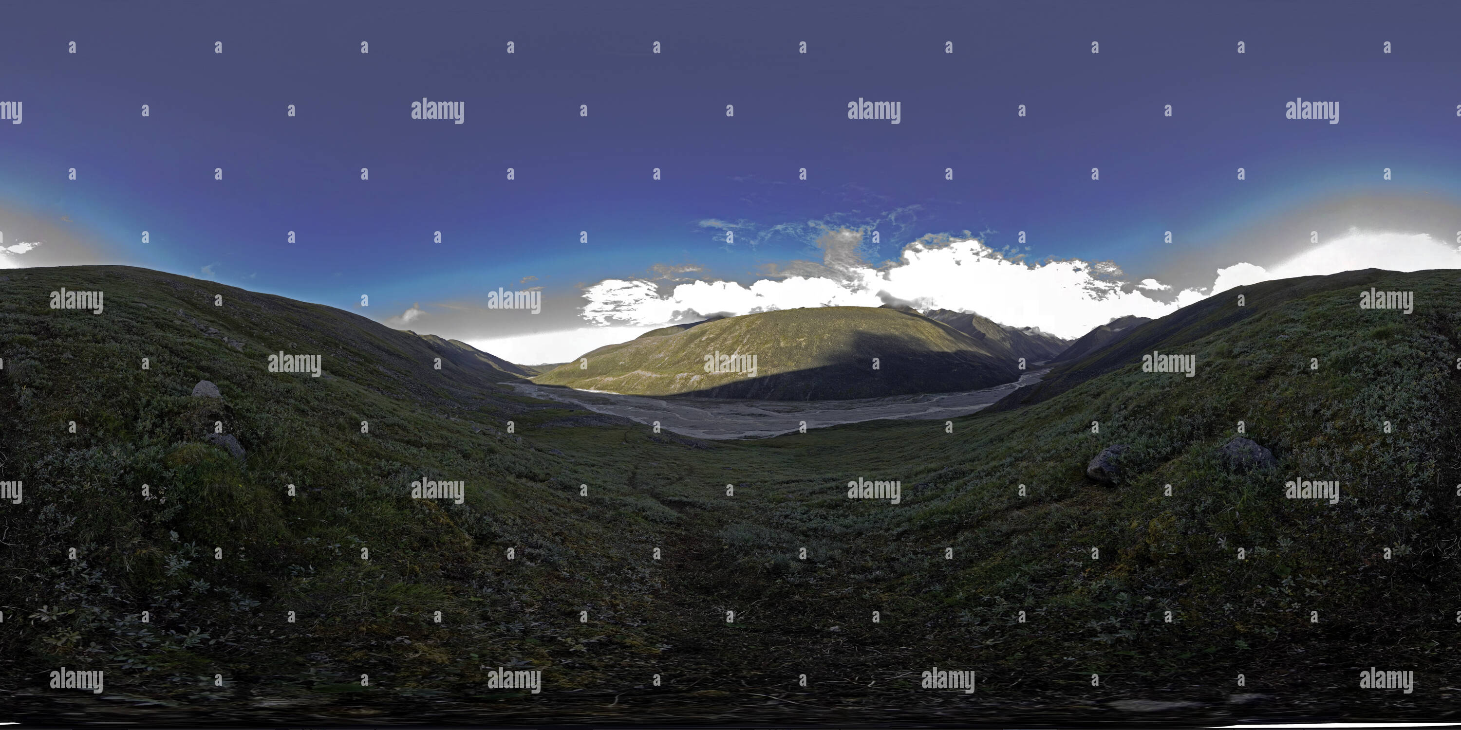 360° view of McCall Valley (30 July 07 19:49 - Alamy