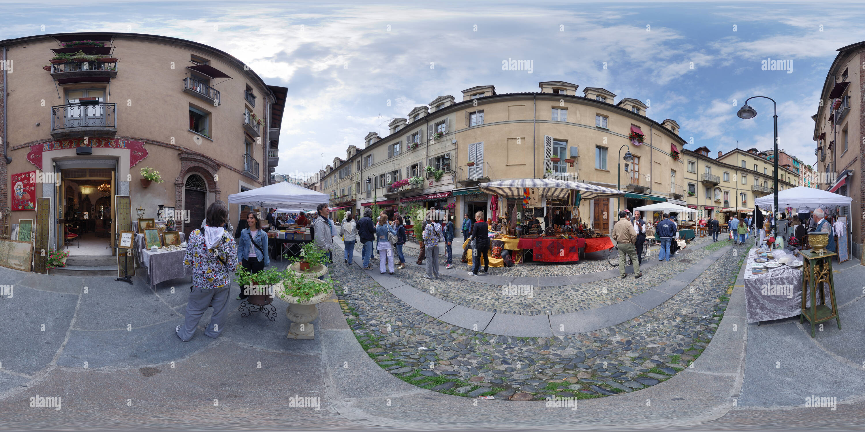 360° view of Via Borgo Dora - Il Balon - Alamy