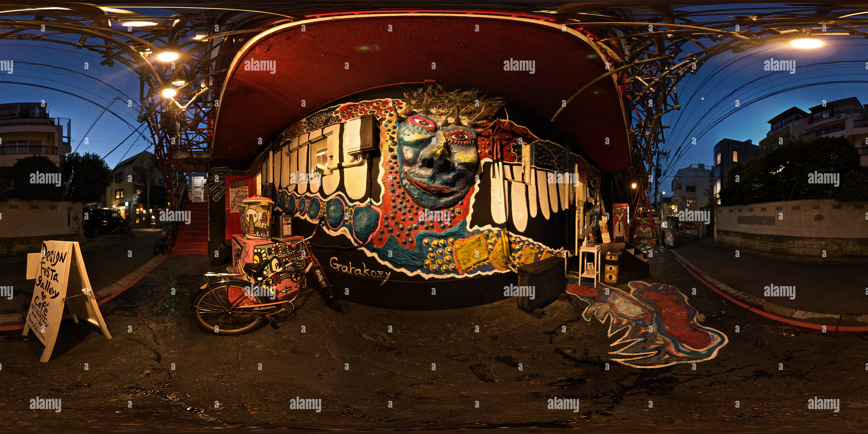 360° view of Design Festa Gallery - Alamy