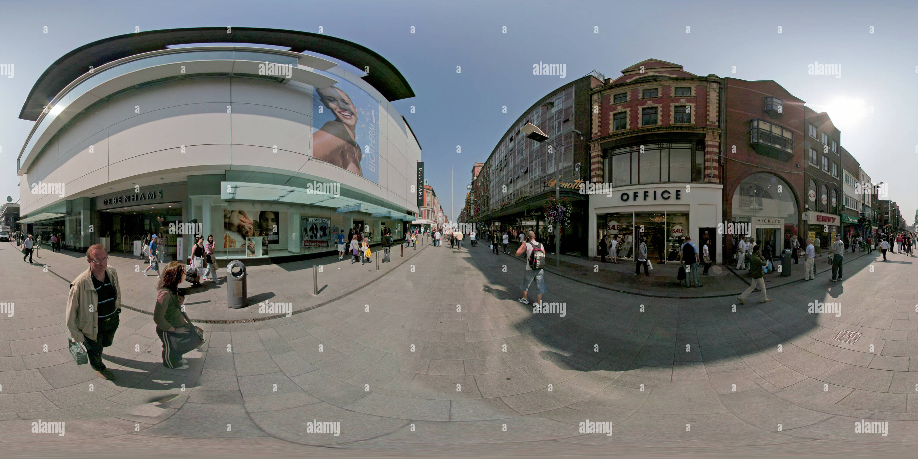 360° view of Henry Street, Dublin - Alamy