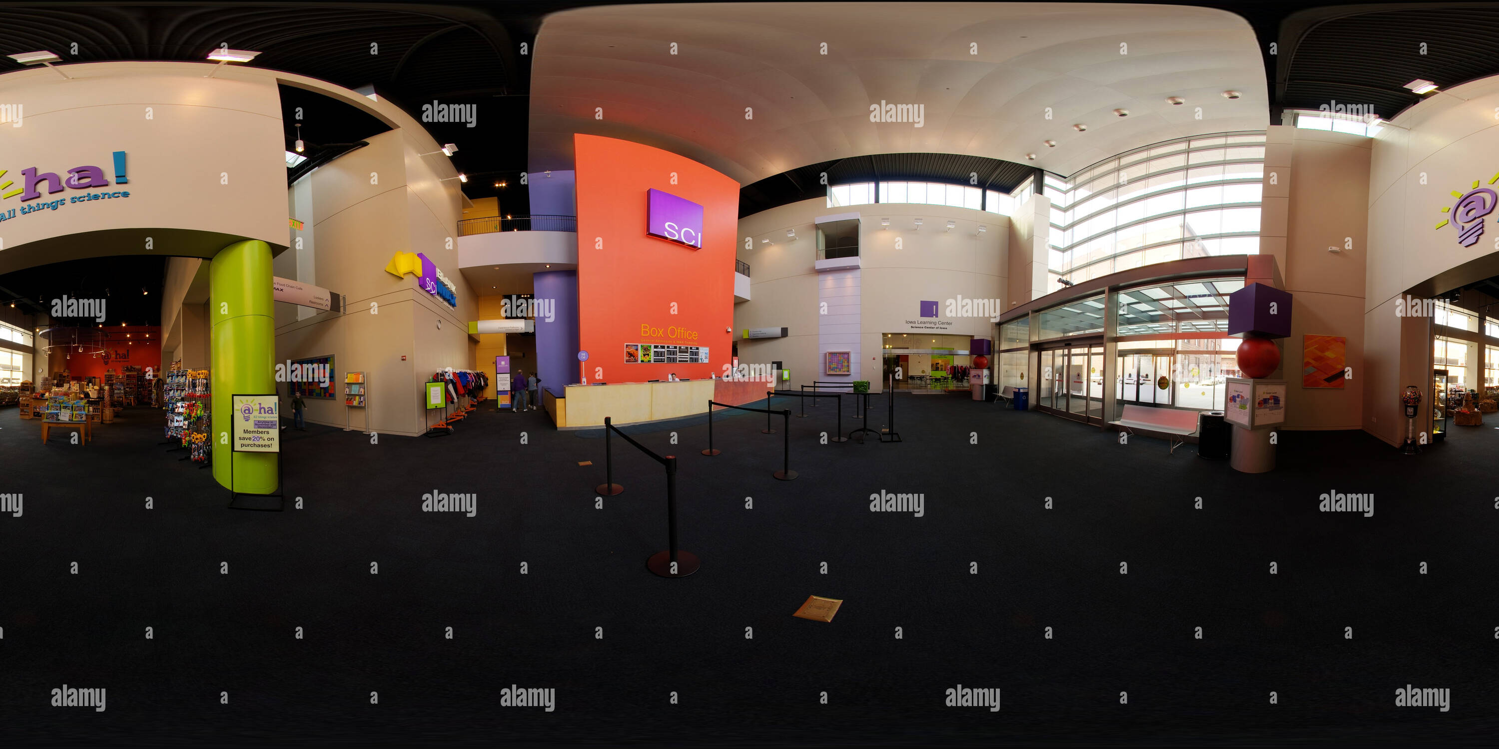 360° view of Science Center (lobby - Alamy