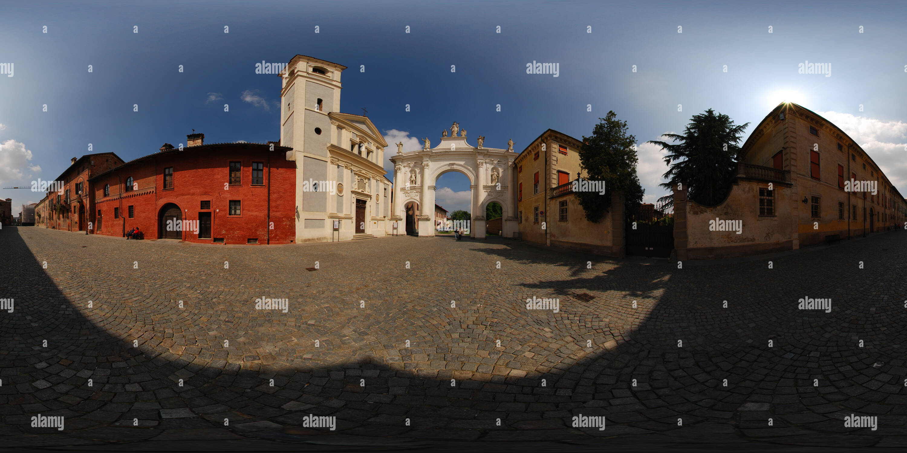 360° view of Arco del Belvedere, Cherasco - Alamy