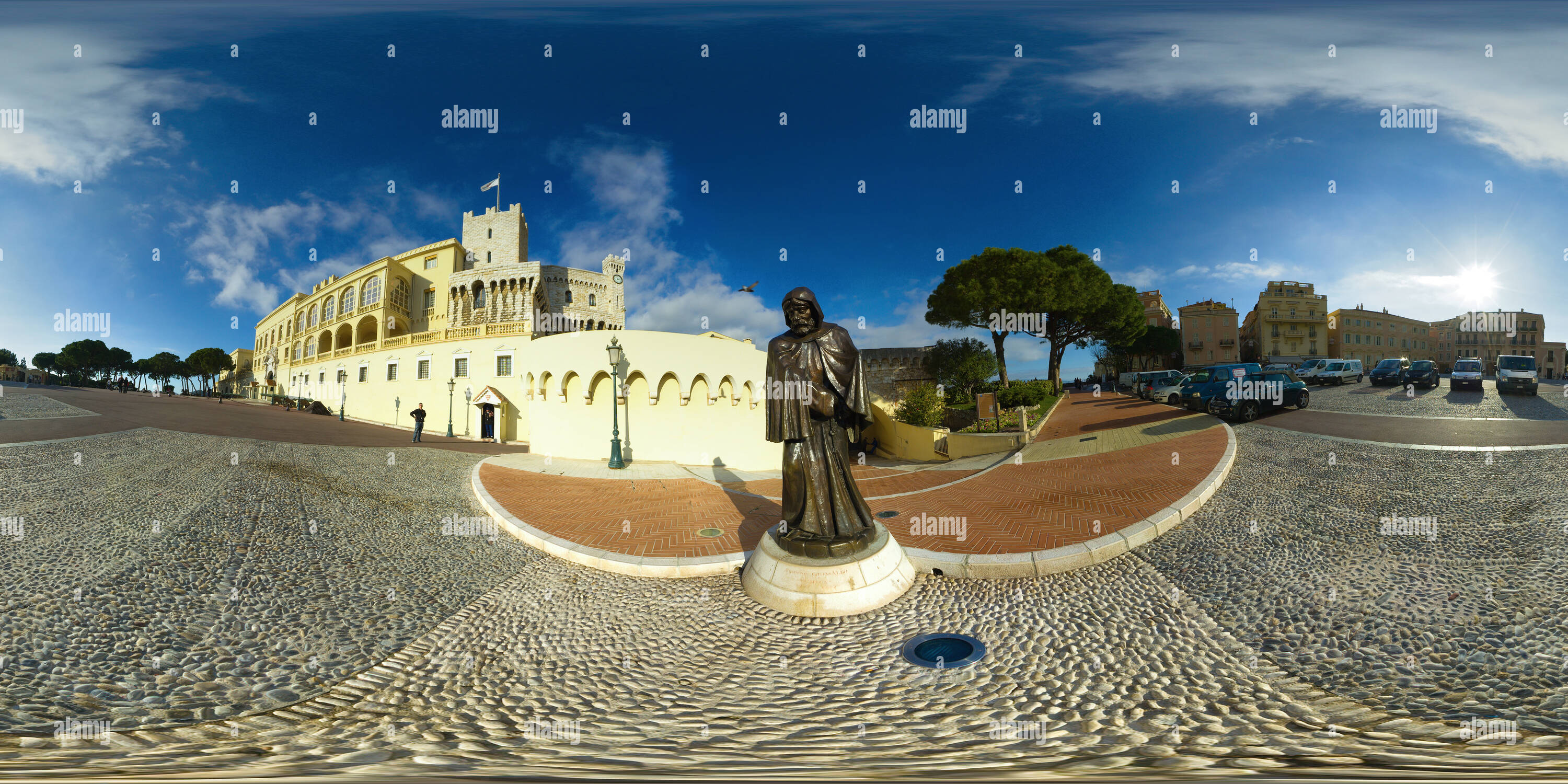 360° view of Francis Grimaldi statue, Monaco - Alamy